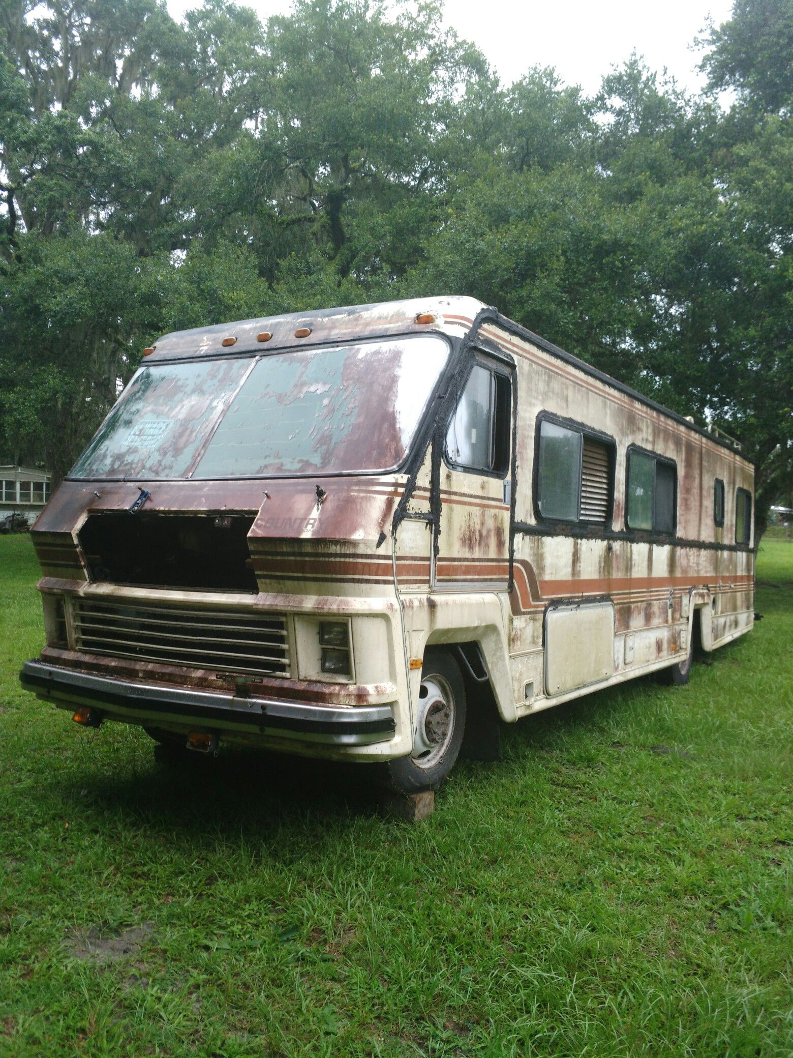 Old class A motorhome for Sale in Bushnell, FL - OfferUp