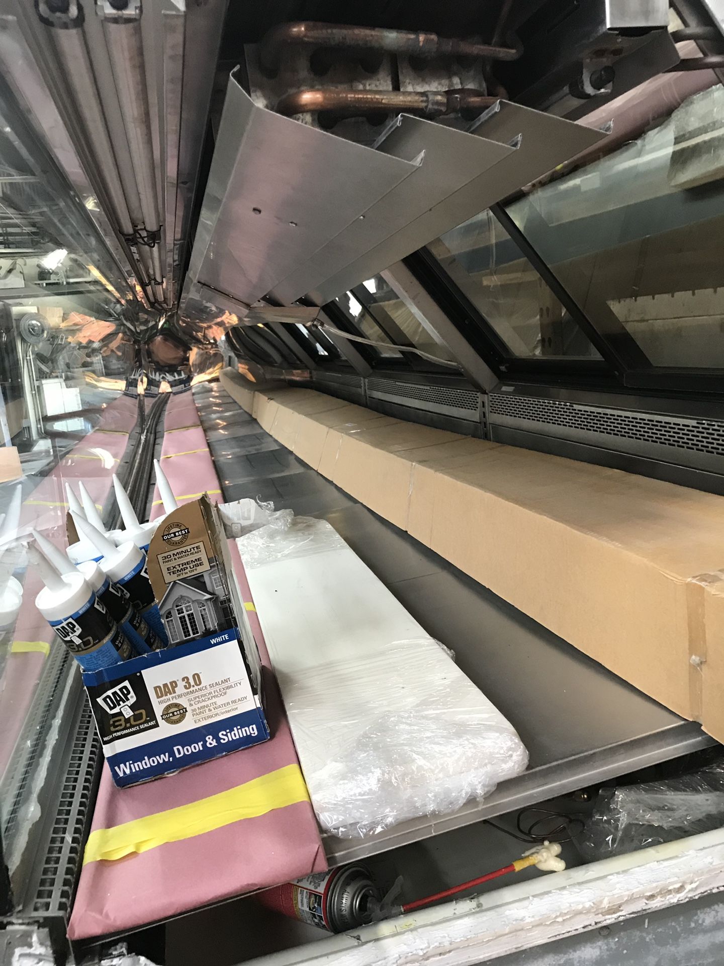 Meat case Hussmann 2009 for Sale in Los Angeles, CA - OfferUp