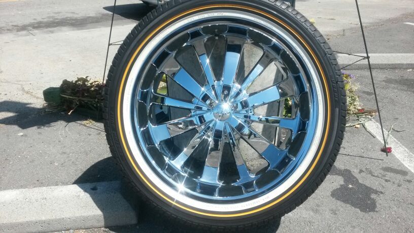 22 inch vogue tires and rims for Sale in Oakland, CA - OfferUp