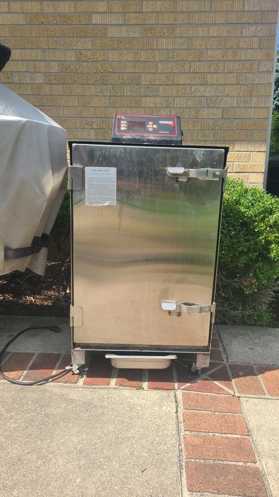 Cookshack Amerique SM066 Professional Smoker for Sale in Lincolnwood ...