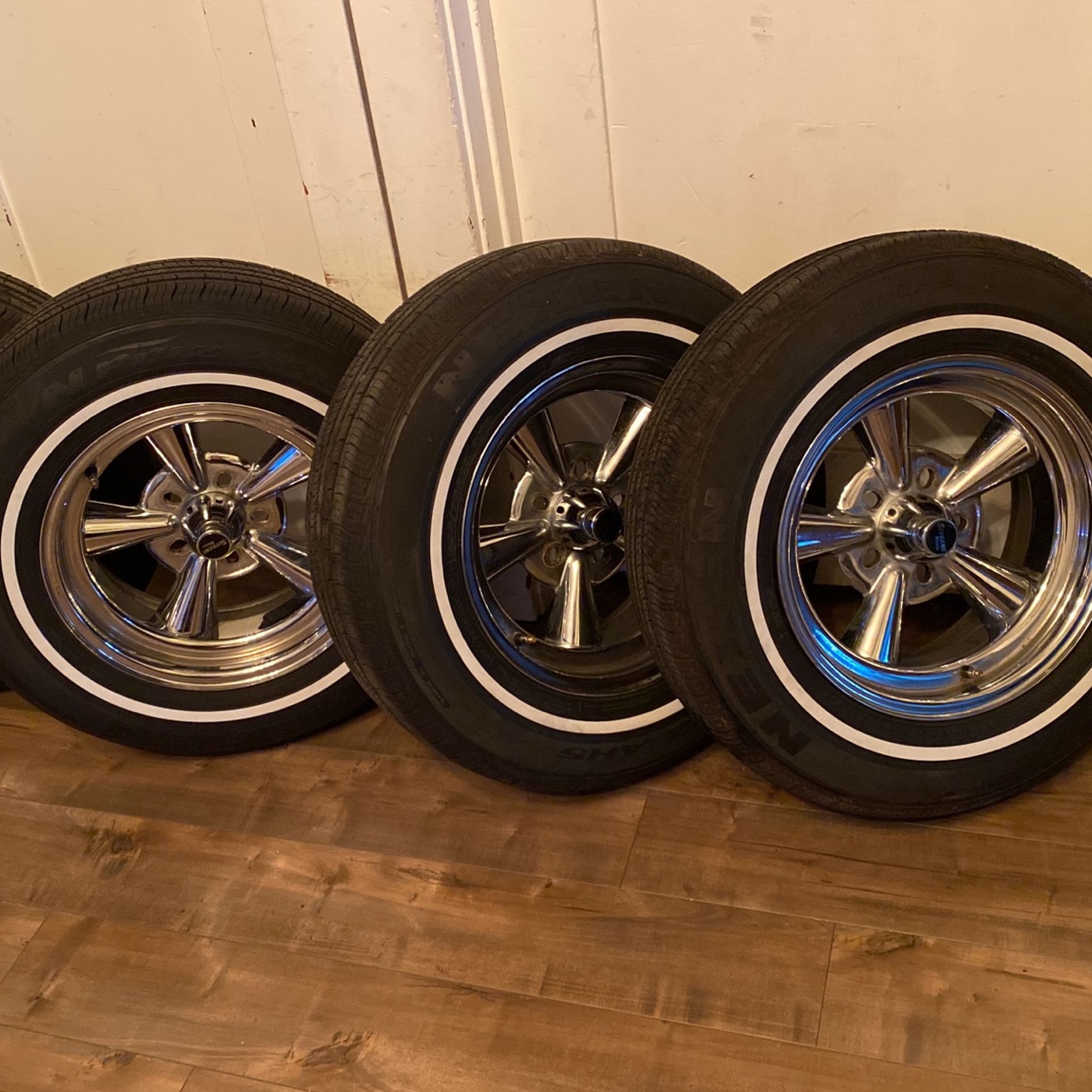 Supreme Wheels for Sale in Long Beach, California - OfferUp