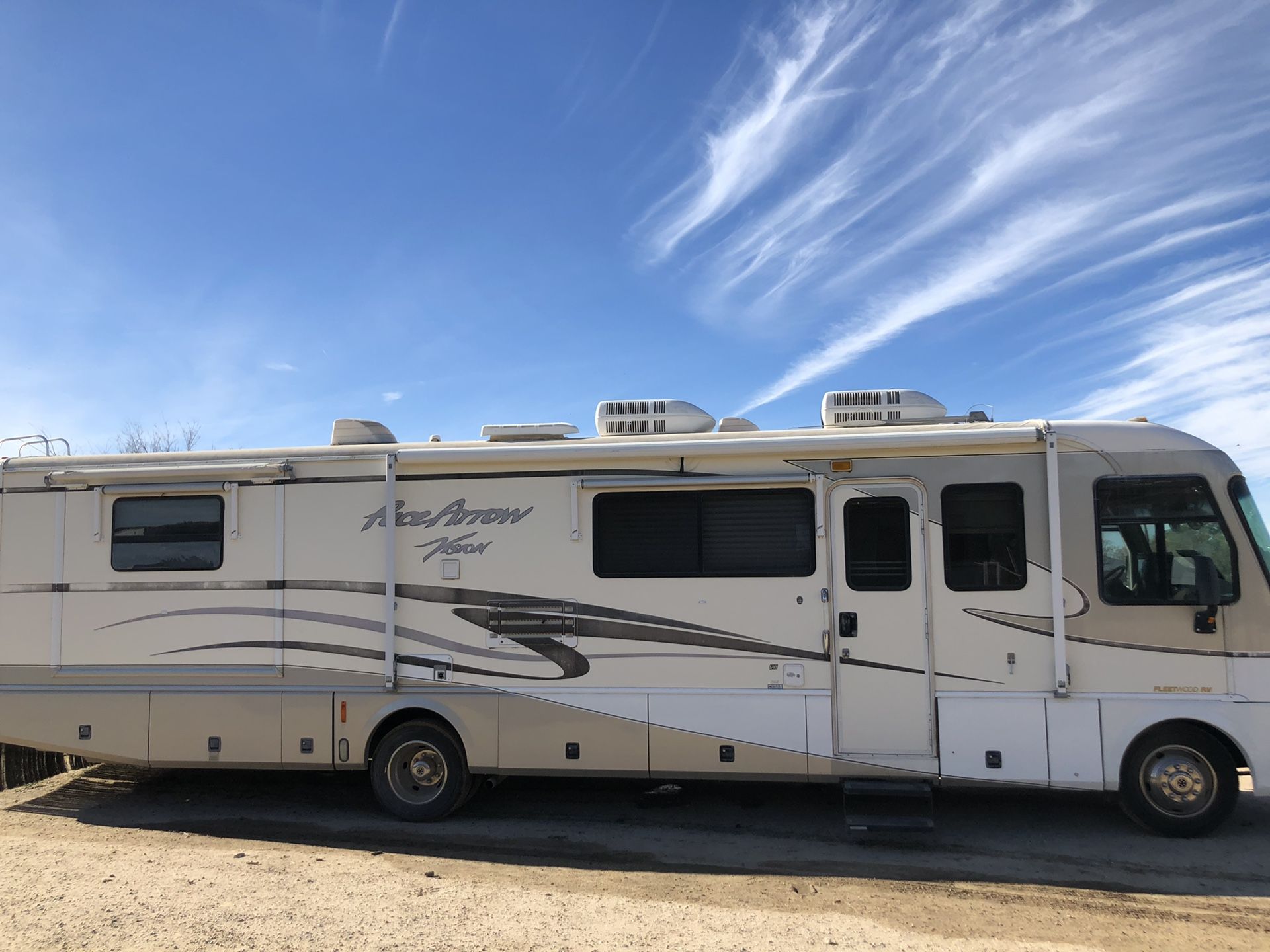 2001 Pace Arrow Motorhome for Sale in Surprise, AZ - OfferUp