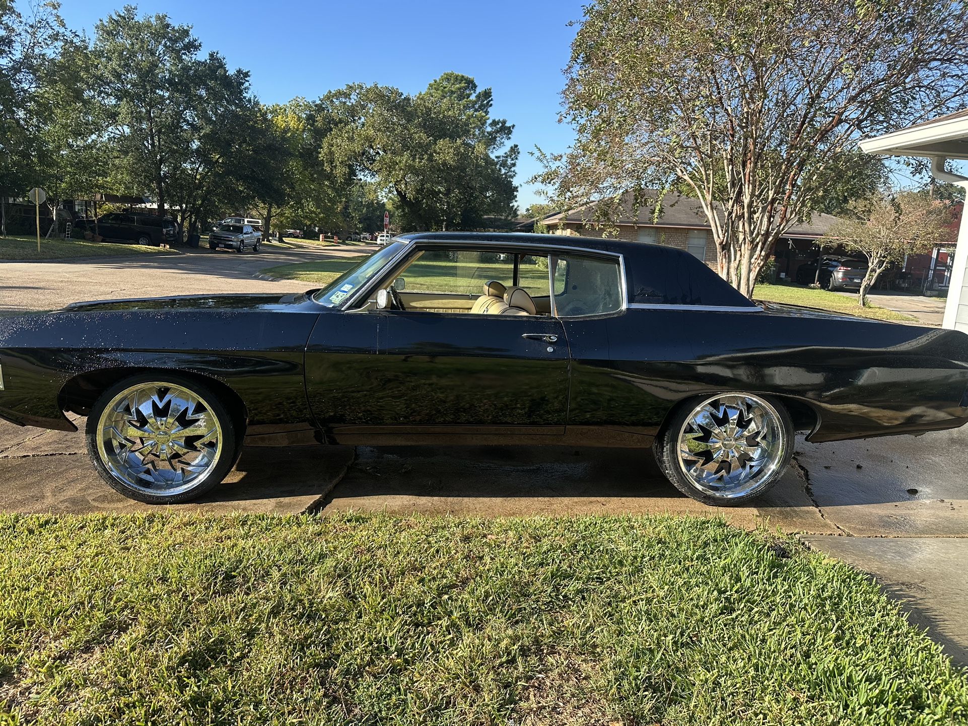 1969 Chevrolet Impala for Sale in Houston, TX - OfferUp