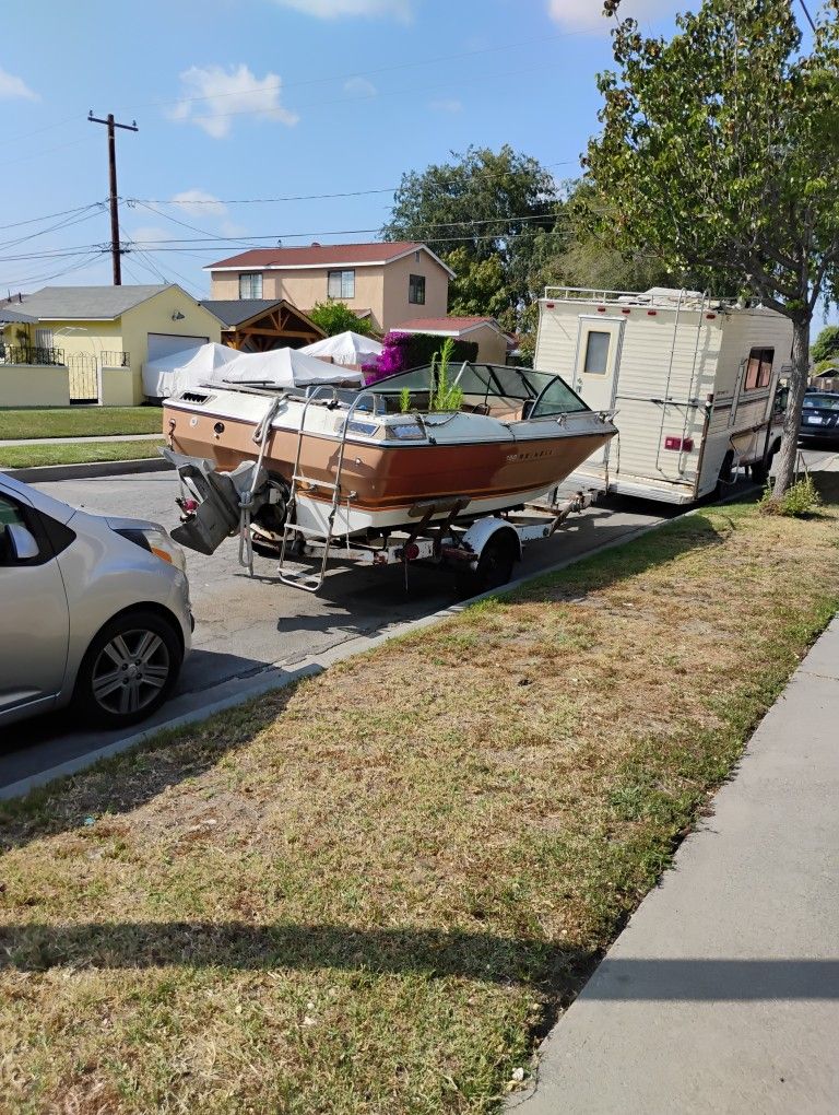 190 REINELL for Sale in Pico Rivera, CA - OfferUp