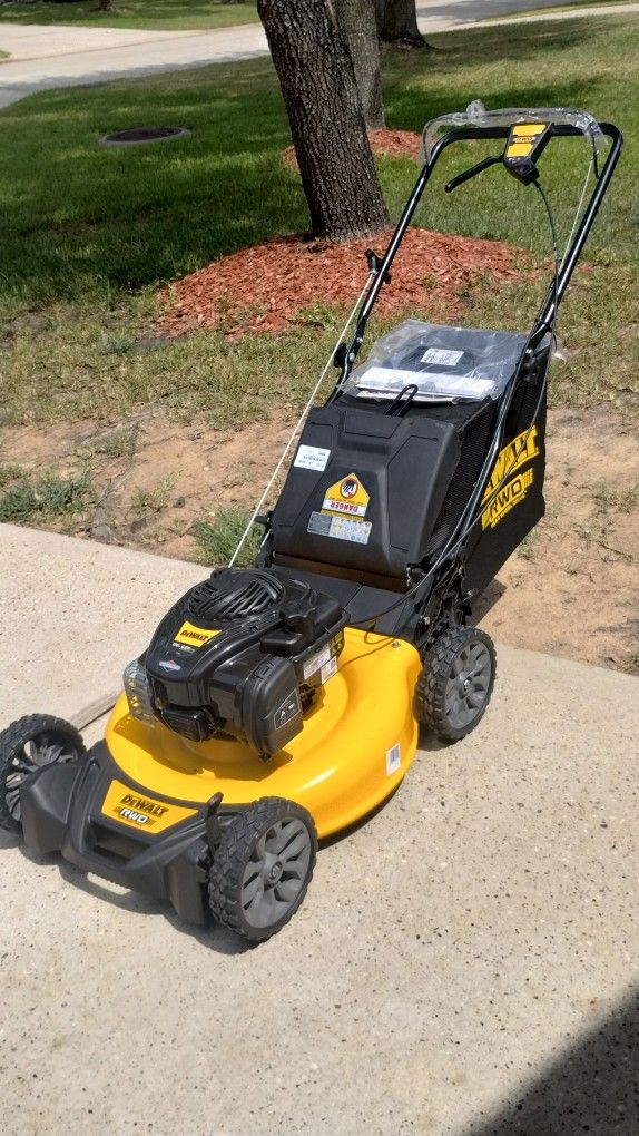 Brand New DeWalt 21 in. 150cc Briggs and Stratton 625eх Engine Rear ...