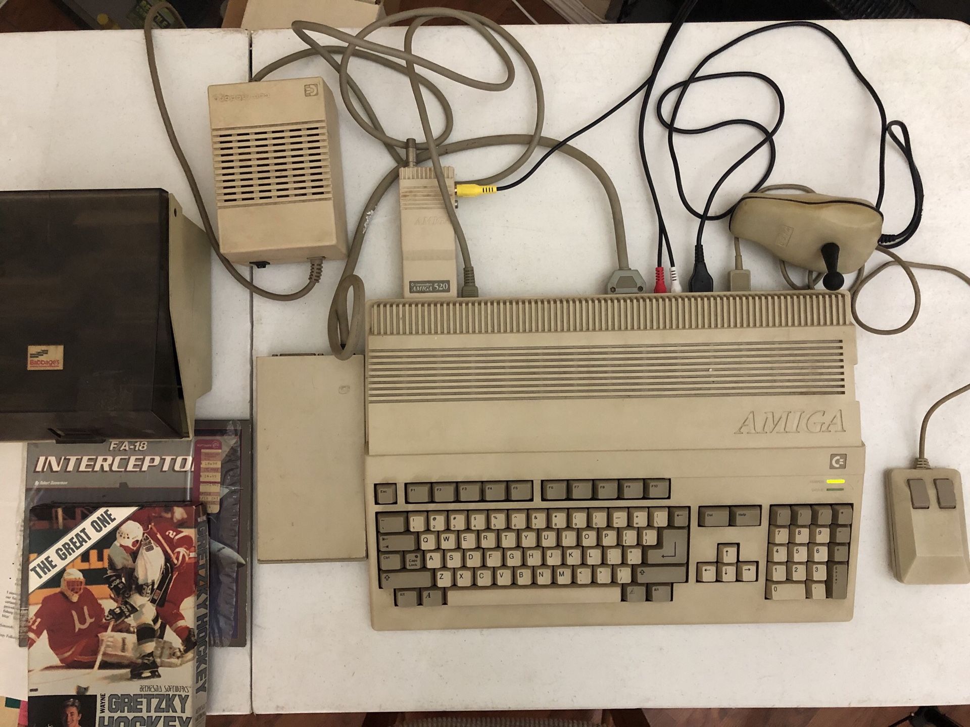 Computer Commodore AMIGA 500 for Sale in Corona, CA - OfferUp