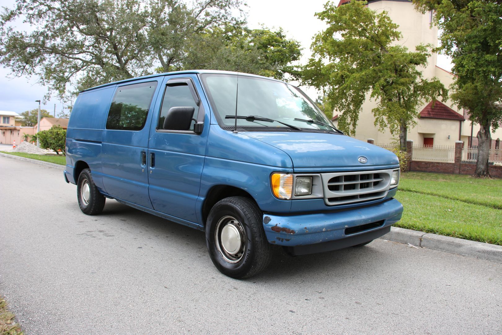 2002 Ford Econoline Cargo for Sale in Fort Lauderdale, FL - OfferUp