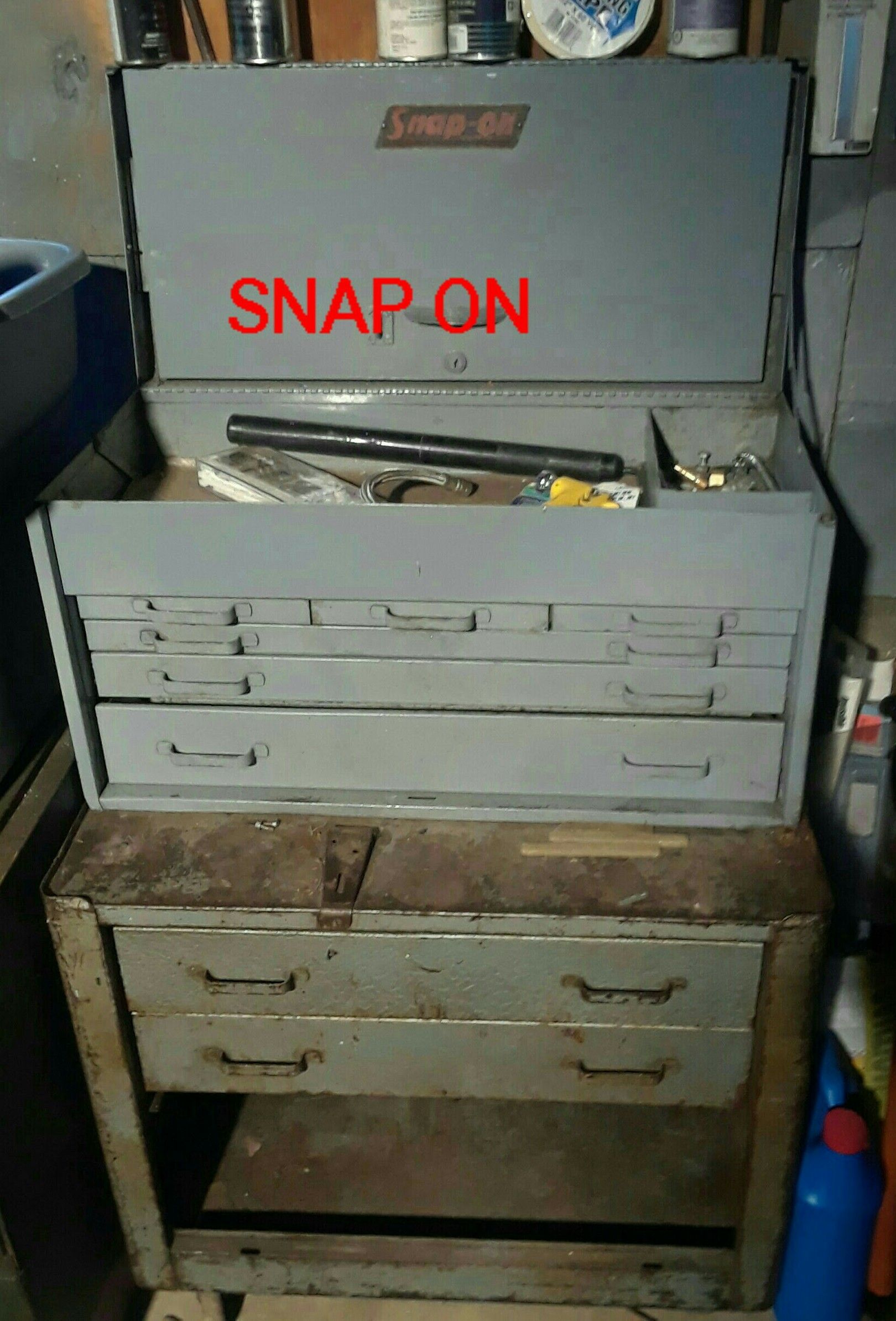 Vintage snap on toolbox for Sale in Reading, PA - OfferUp