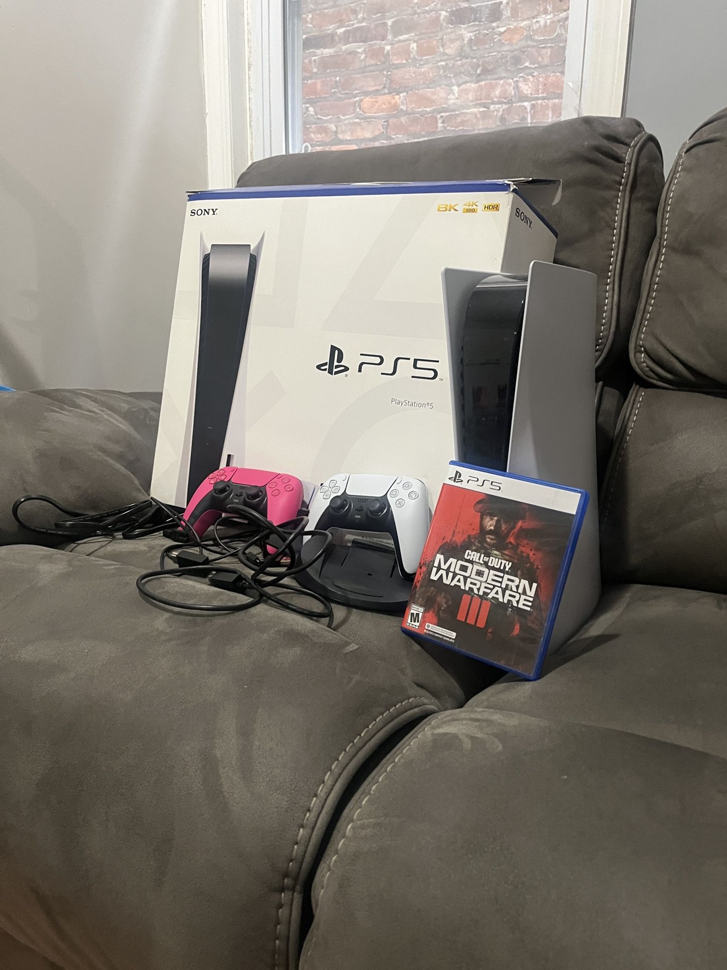 PS5 + 2 Controllers + MW3 + Stand for Sale in Newark, NJ - OfferUp