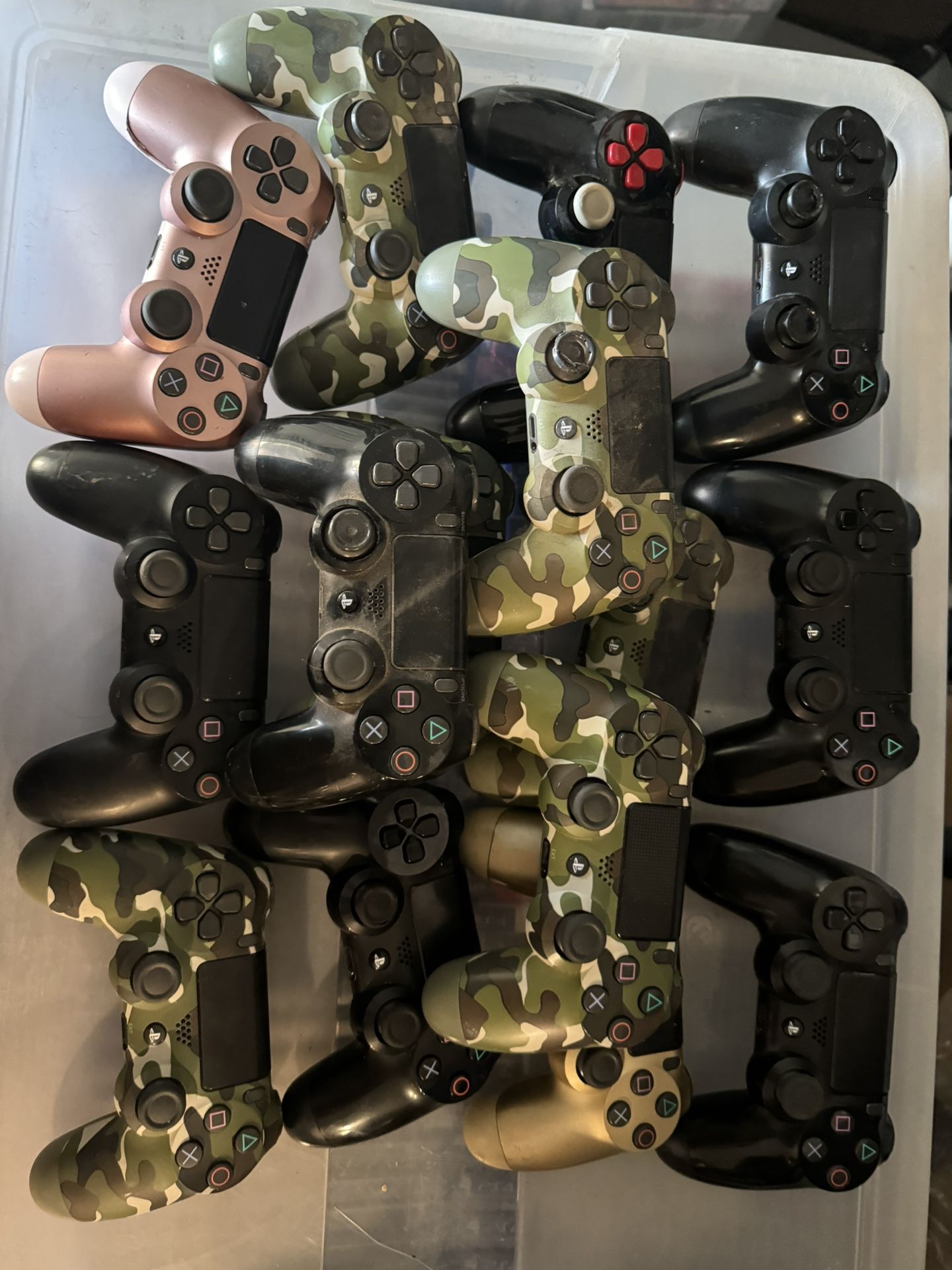 Ps4 Controllers For 25 Each Trade In Your Broken One For $5 Bucks Off ...
