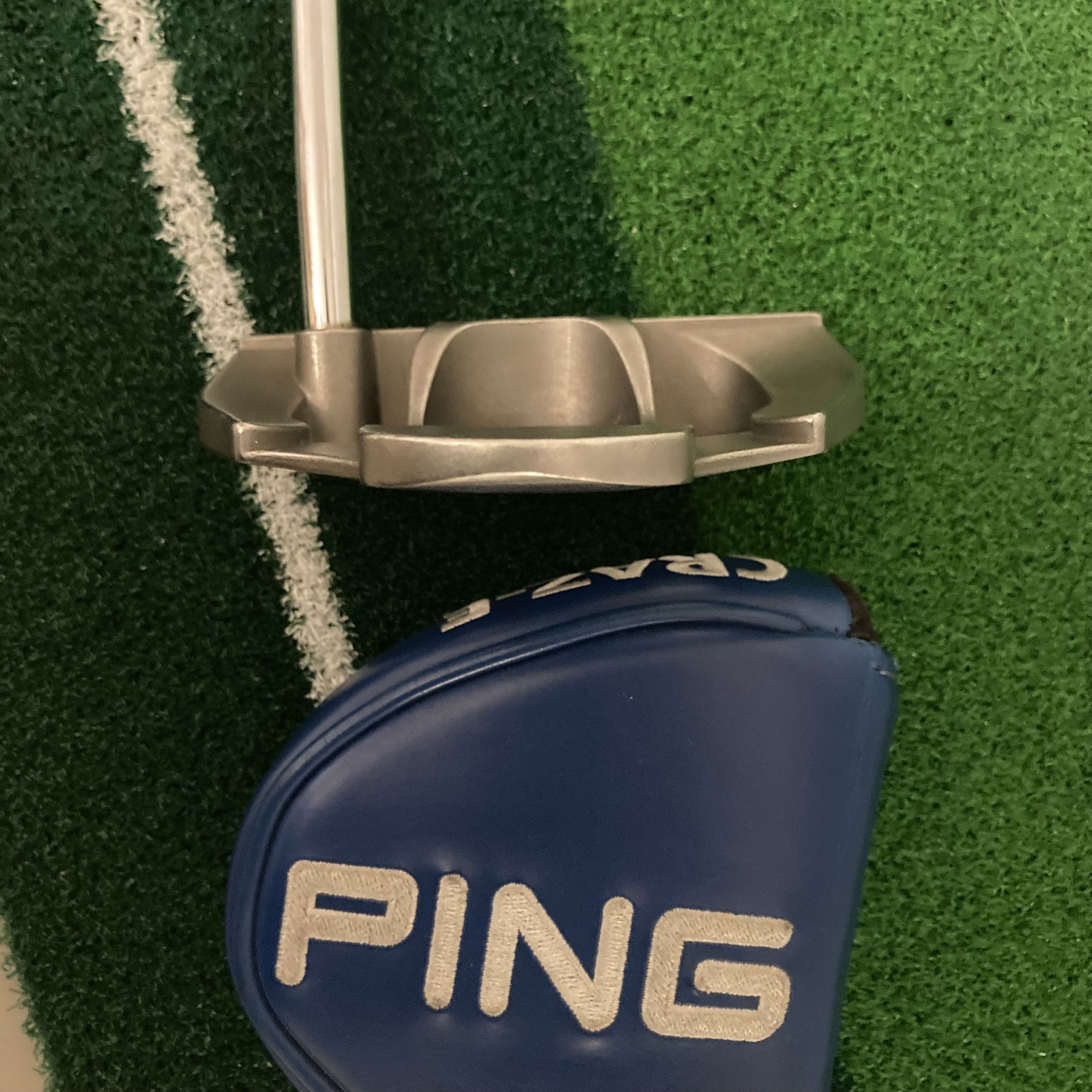 PING CRAZ-E Putter. Golf Putter for Sale in Hubbard, OR - OfferUp
