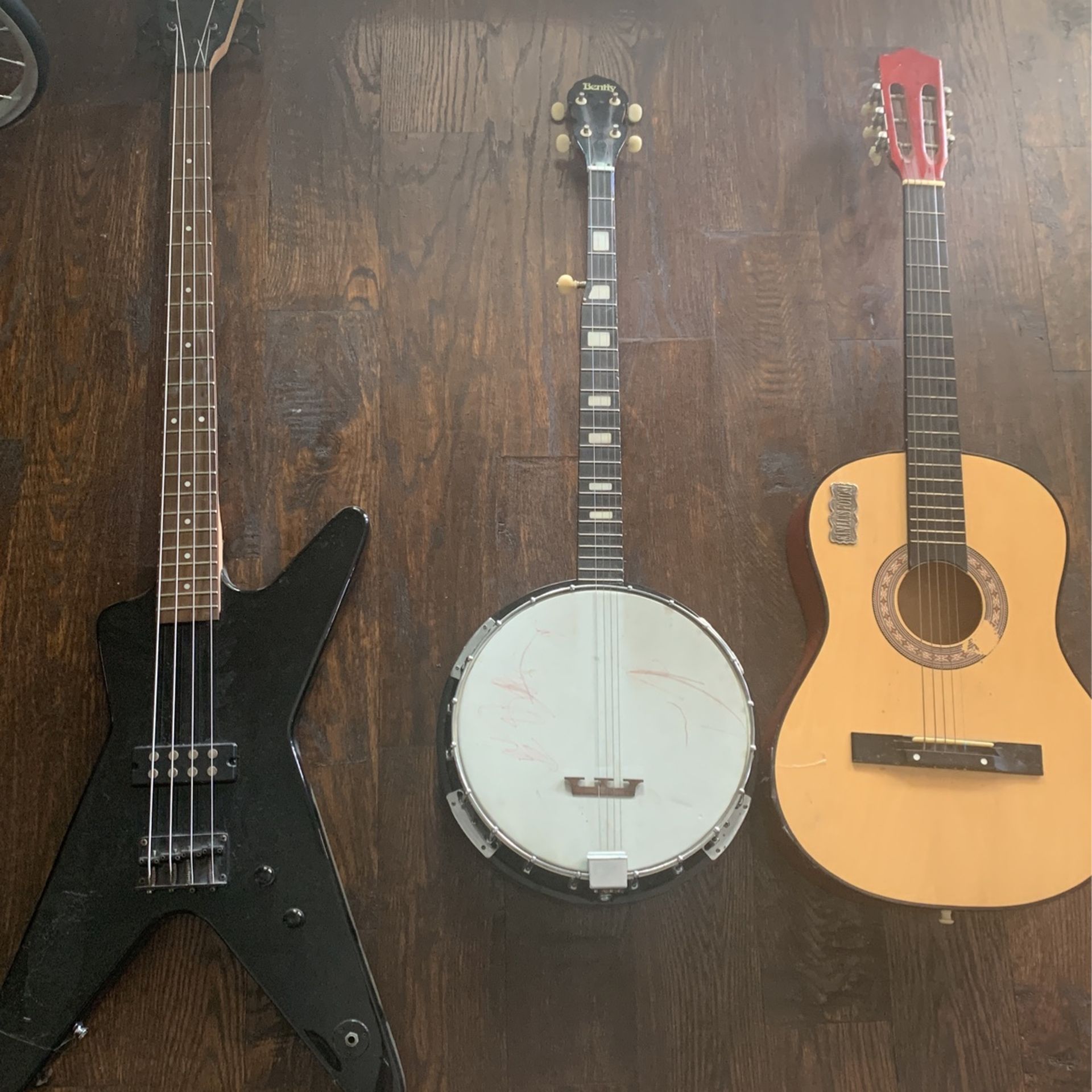 Dean MLX Guitar, San Luis Potosí Guitar & Bently Banjo for Sale in ...