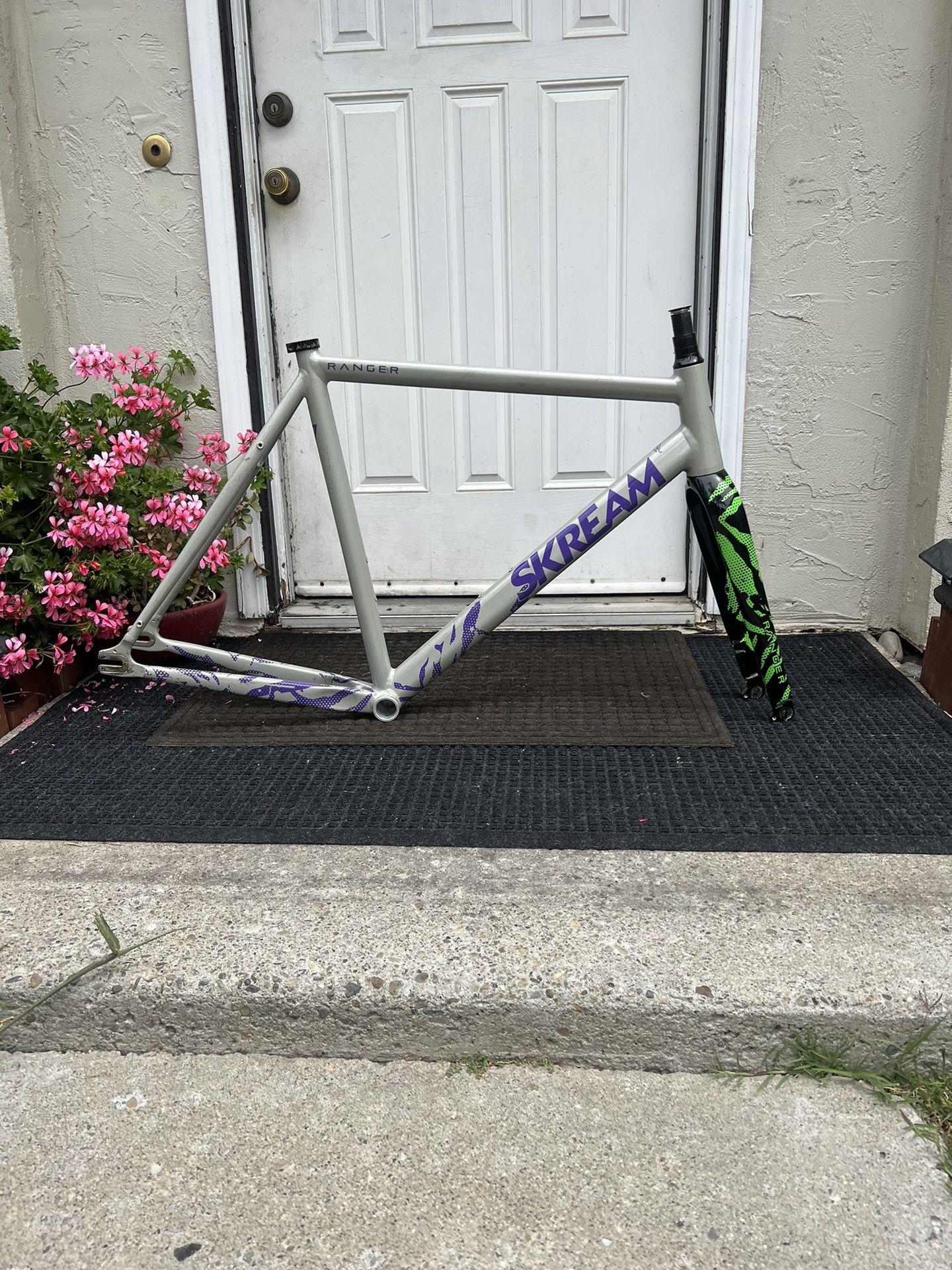 Skream Ranger Fgfs 57cm Track Bike Frameset for Sale in San Jose, CA ...