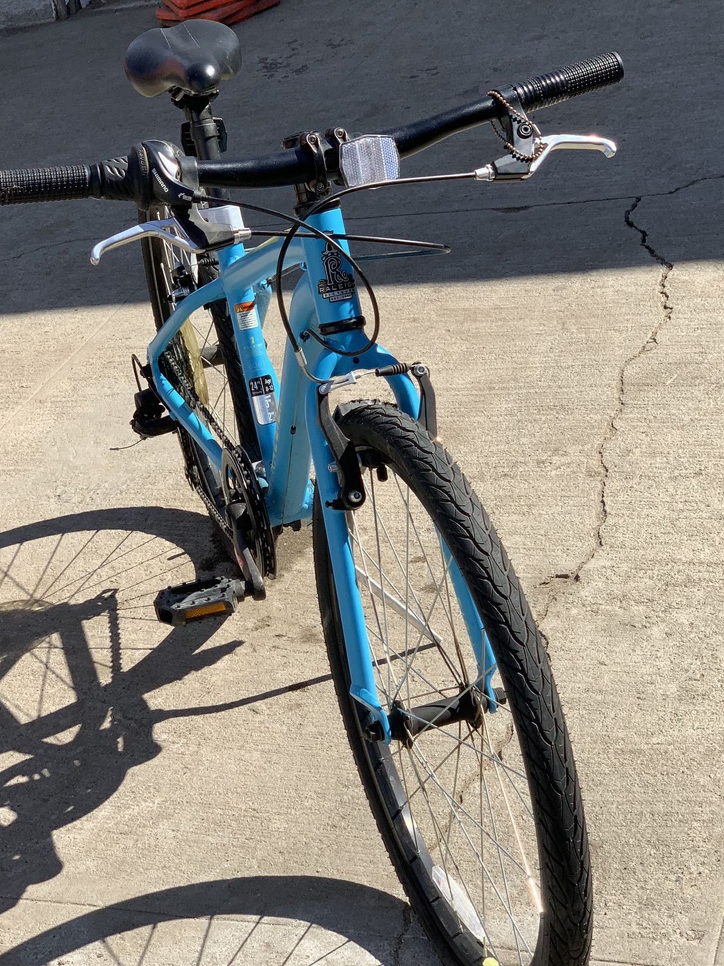 Raleigh Cadent 24, 7 Speed Mountain Bike for Sale in Los Angeles, CA ...