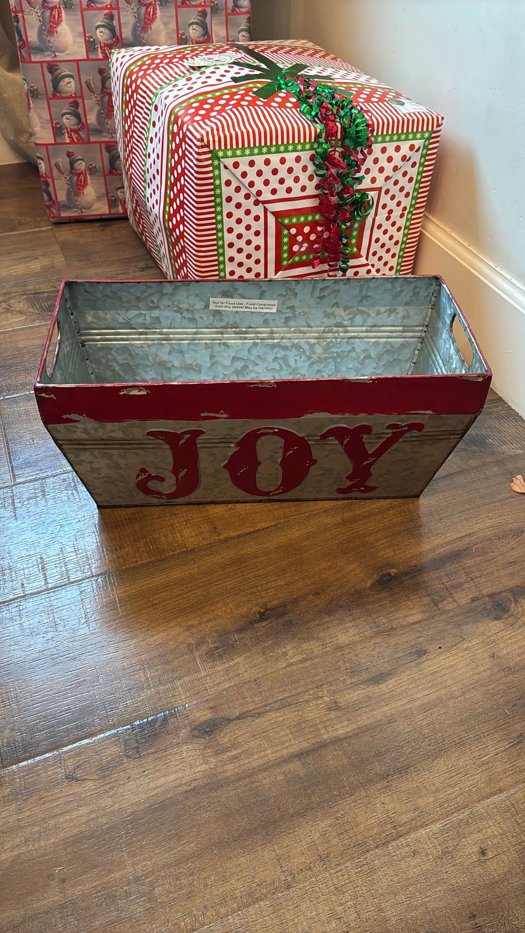 Christmas Tin for Sale in Puyallup, WA - OfferUp