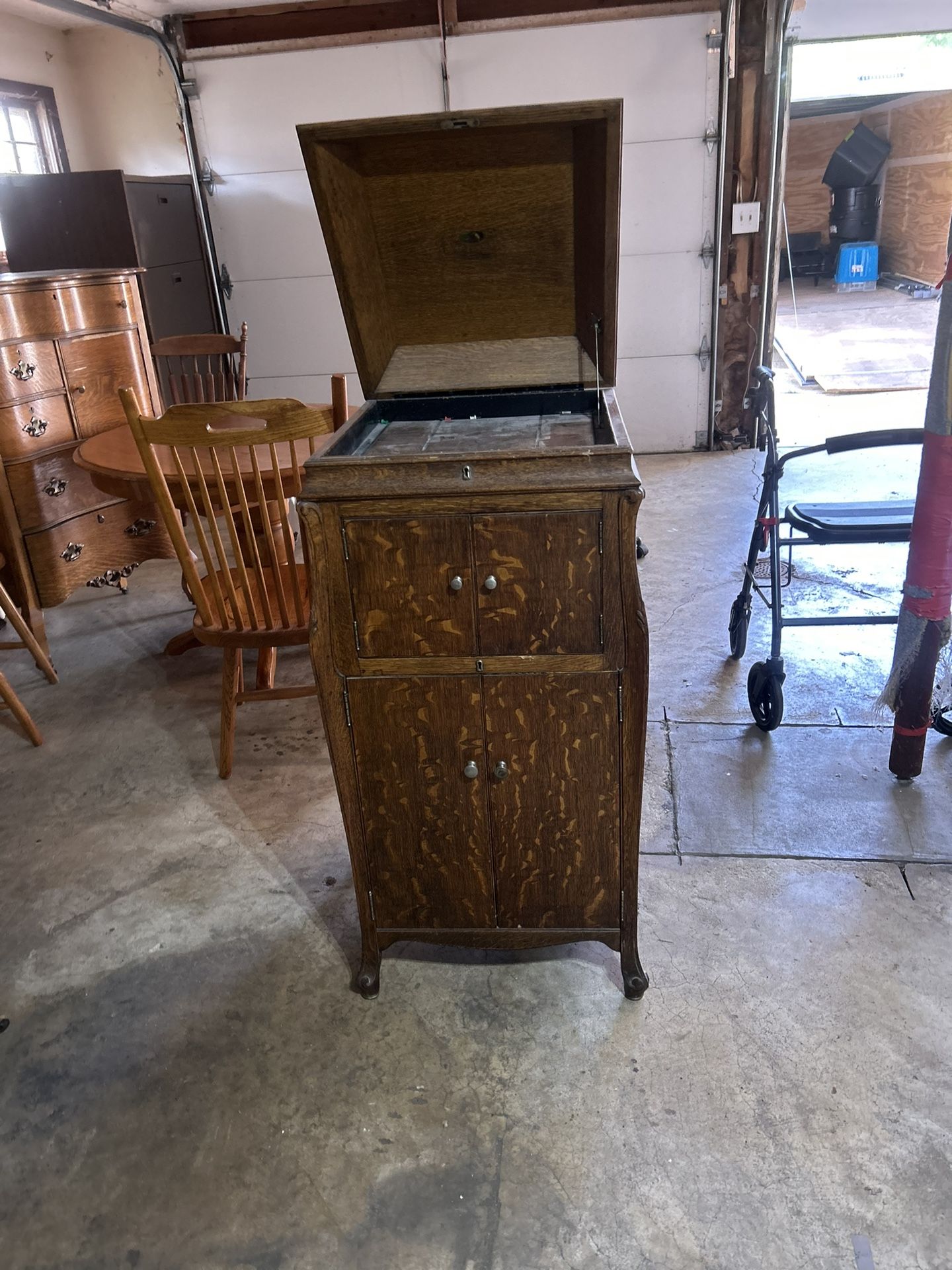 Antique Victrola Cabinet