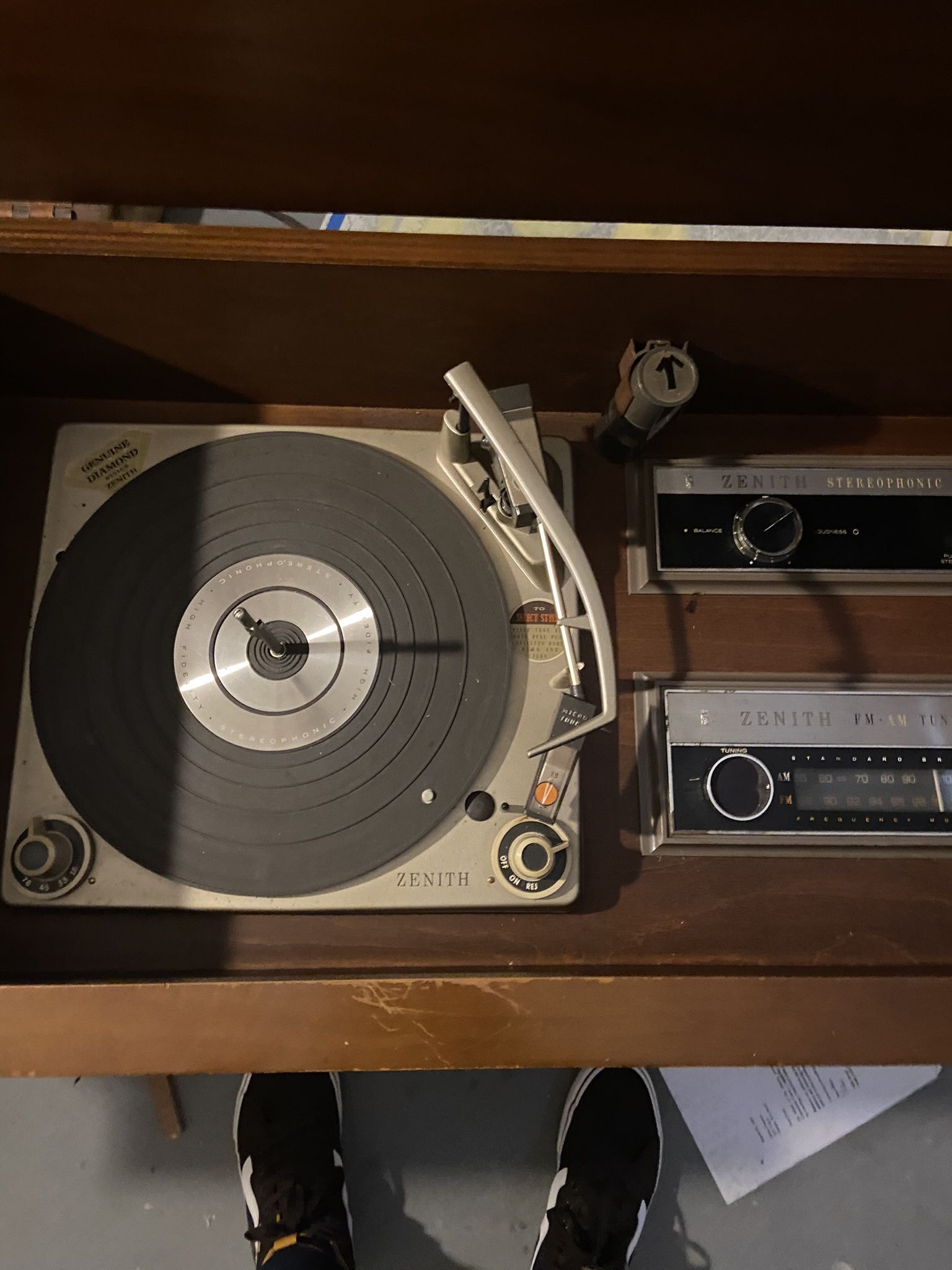 Zenith Stereophonic HiFi Record Player for Sale in Seattle, WA - OfferUp