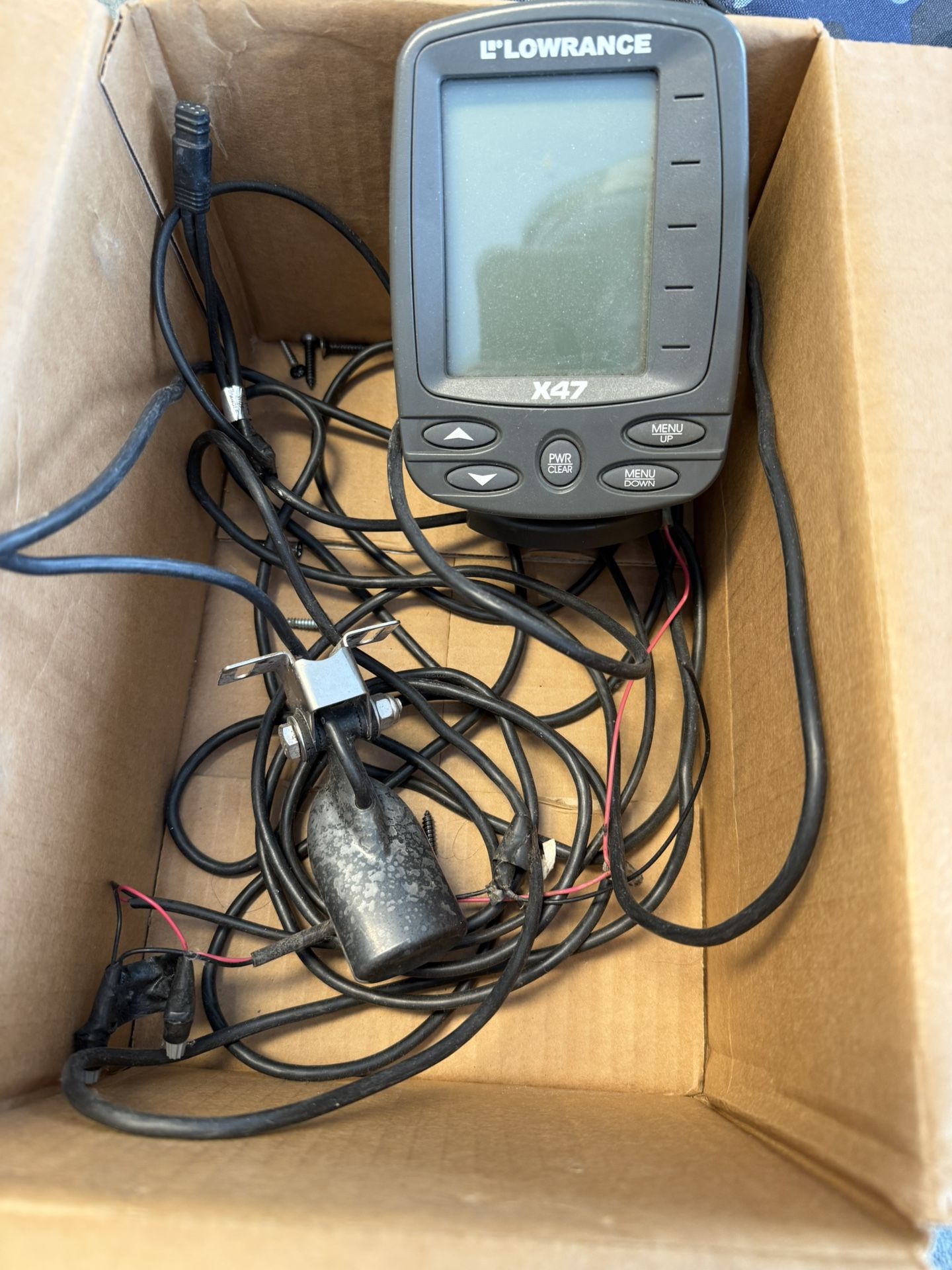 Lowrance Fish Finder for Sale in Twinsburg, OH - OfferUp