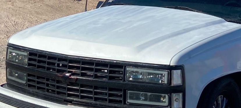 88-98 Chevy Obs Hd Hood for Sale in Las Vegas, NV - OfferUp
