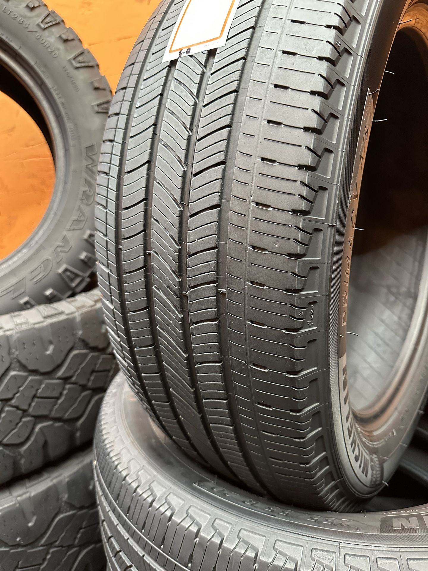 255/55R20 Michelin Primacy A/S Full Tire Set for Sale in Arlington, TX ...