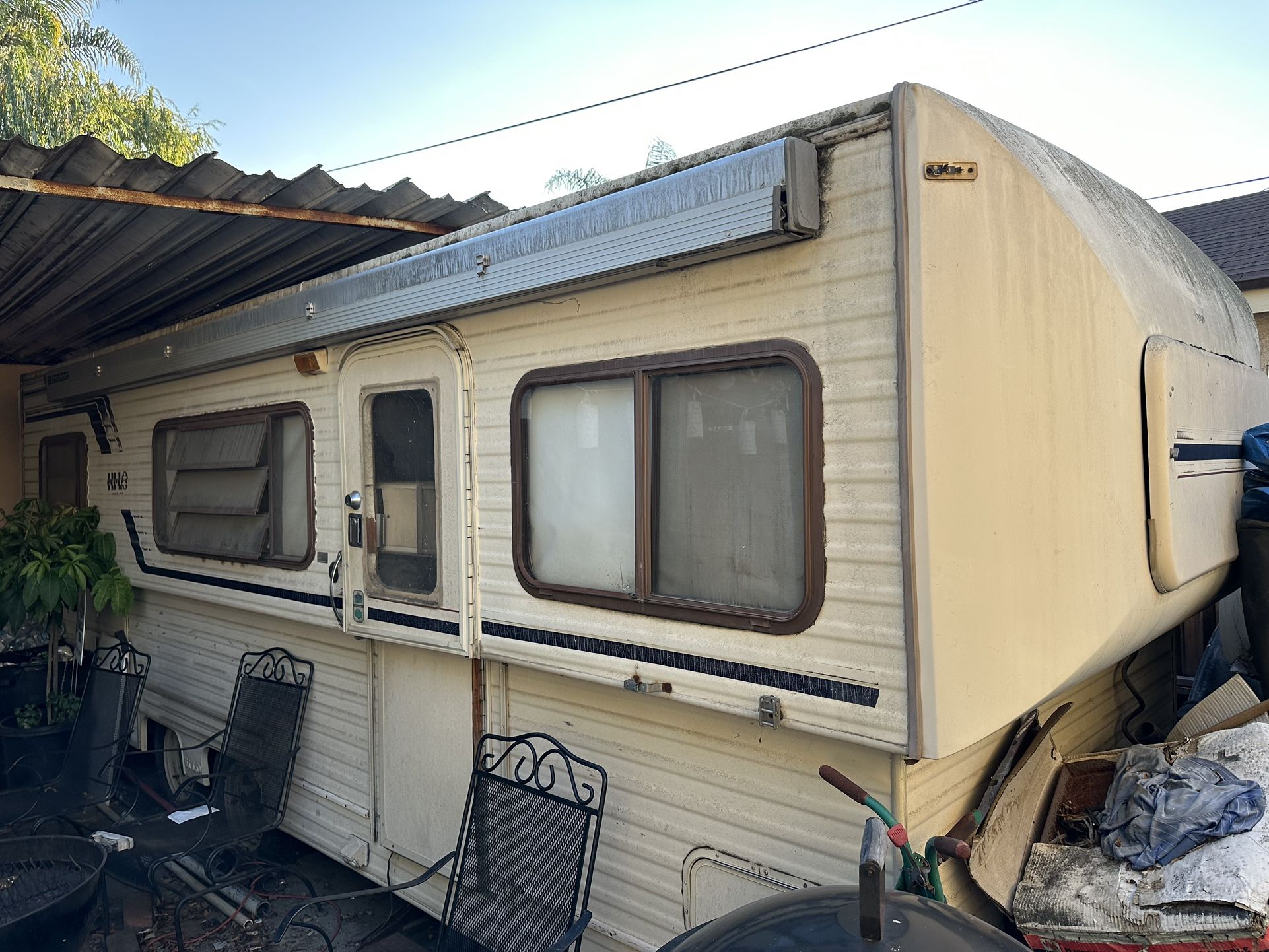 1988 Hi-Lo Trailer for Sale in Compton, CA - OfferUp