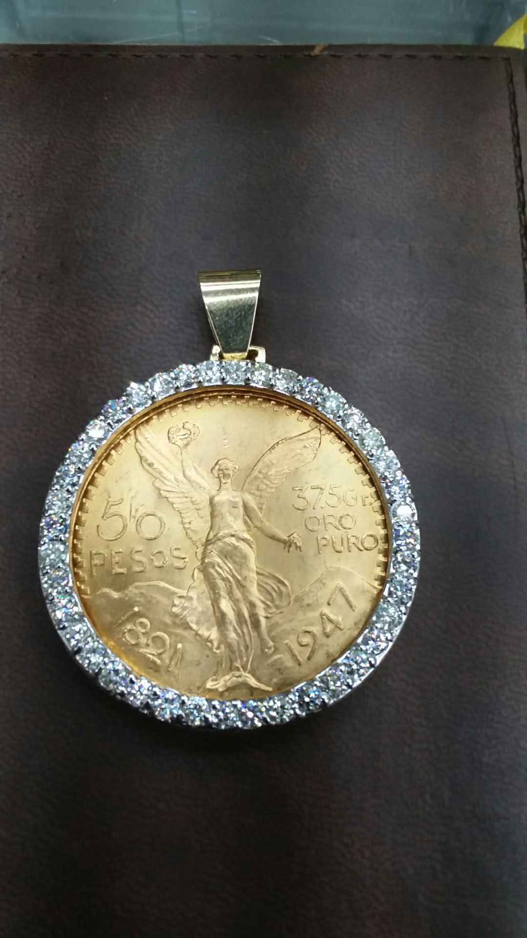 14k Gold bezel 7ct Diamonds 24k Centenario for Sale in Los Angeles, CA ...