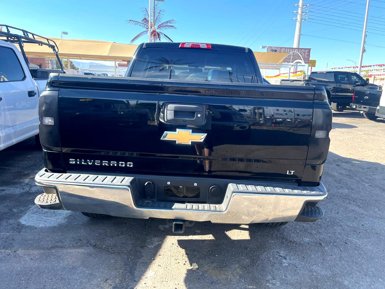 2018 Chevrolet Silverado 1500 for Sale in Las Vegas, NV - OfferUp
