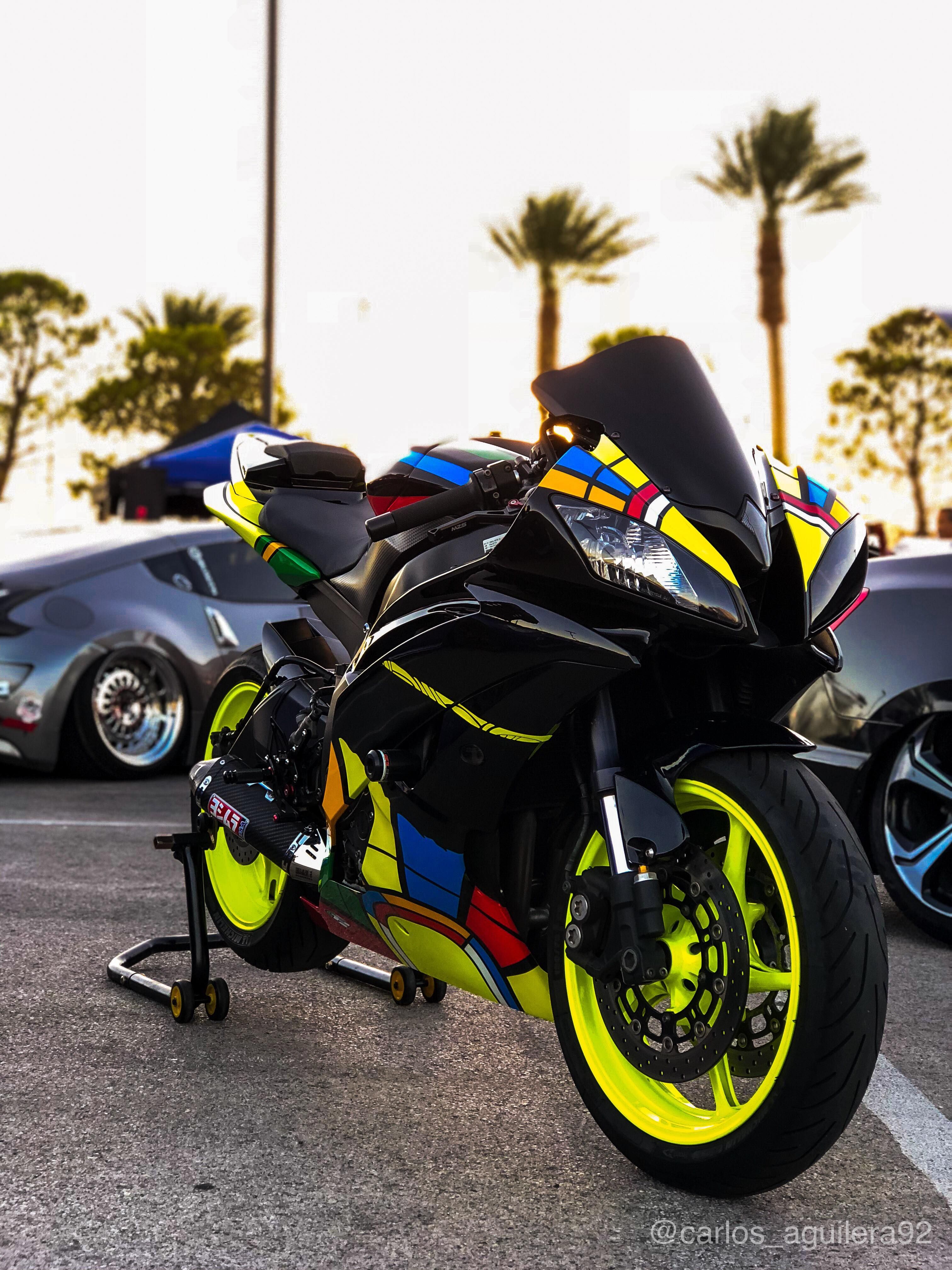 Yamaha R6 Black And Yellow