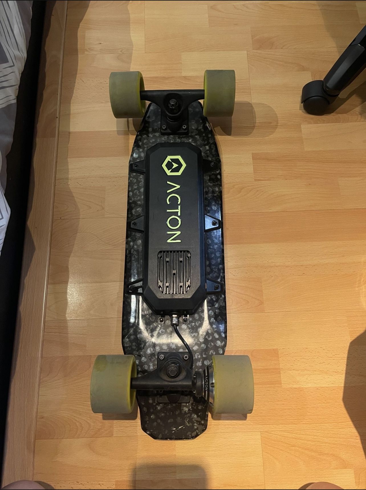 Acton Blink Board Electric Skateboard Hub Motor 16MPH for Sale in ...