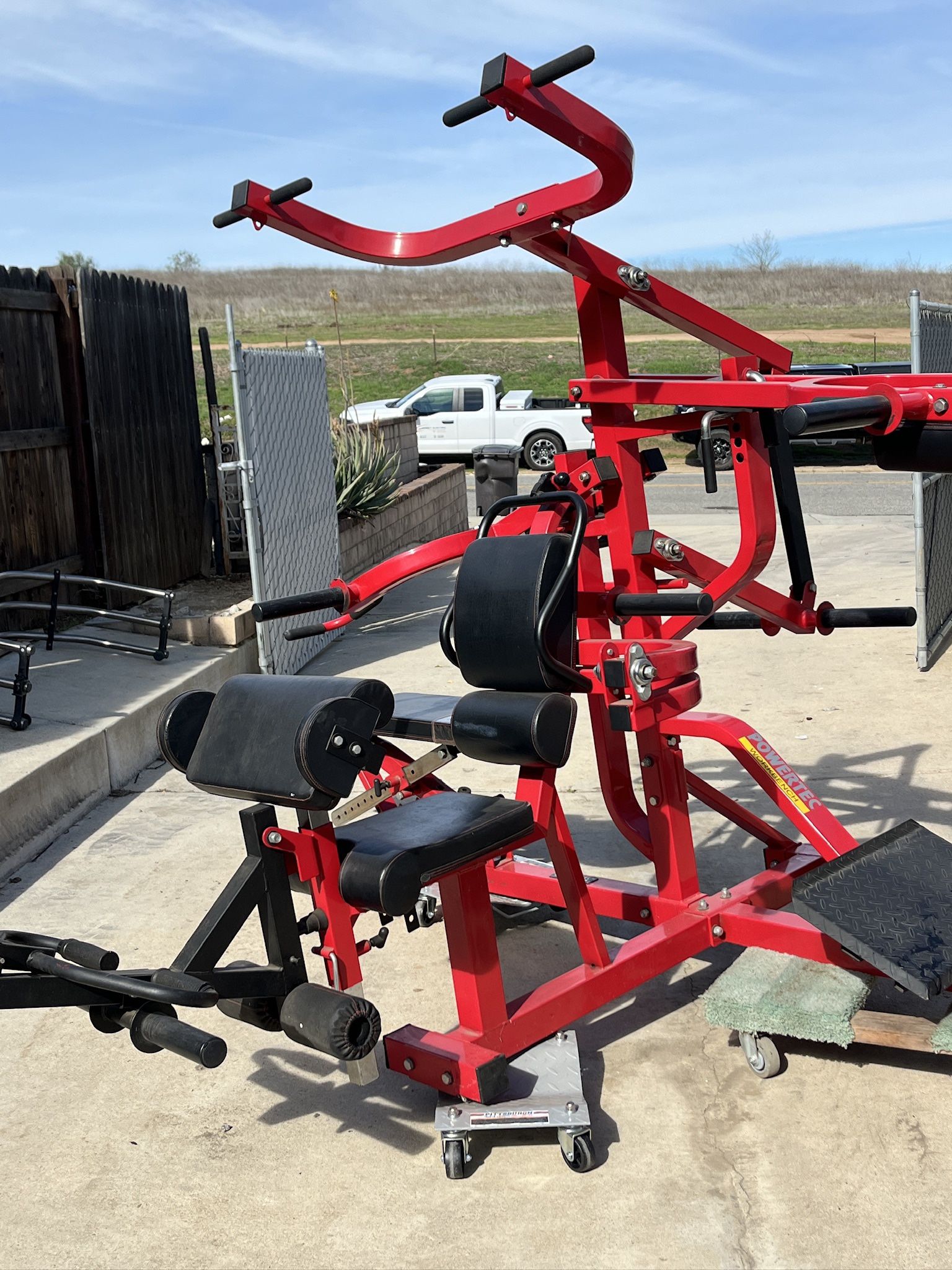 Powertec Workbench Work Out Gym Equipment Bench Press Lat Pull Down ...