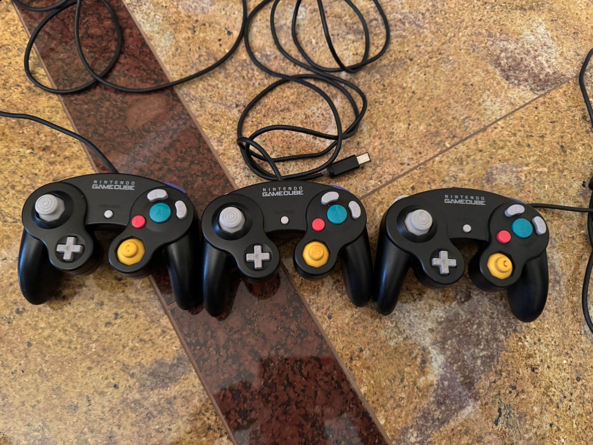 3 Black Original GameCube Controllers (CLEAN/TESTED) for Sale in ...