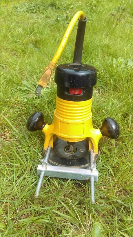 Rockwell Router 4600 type 1 for Sale in Bremerton, WA - OfferUp