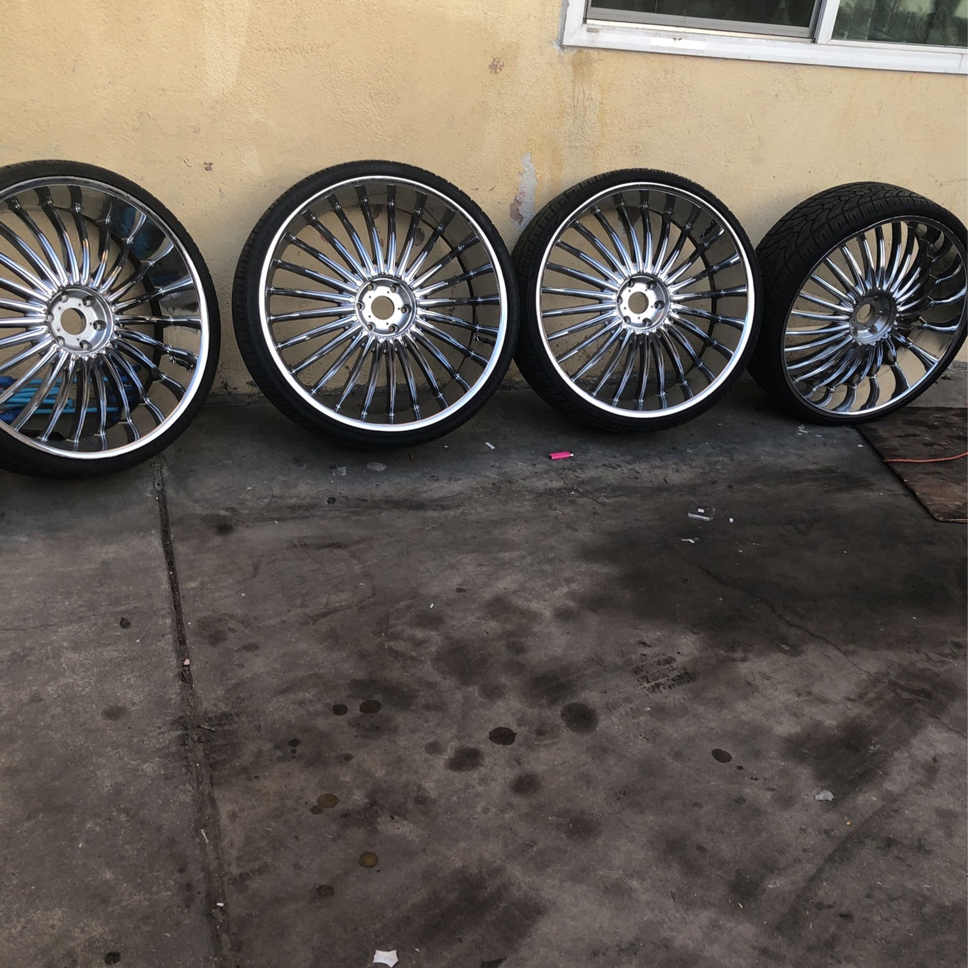 Rims 28 Inch Rims Brand Dub for Sale in Bellflower, CA - OfferUp