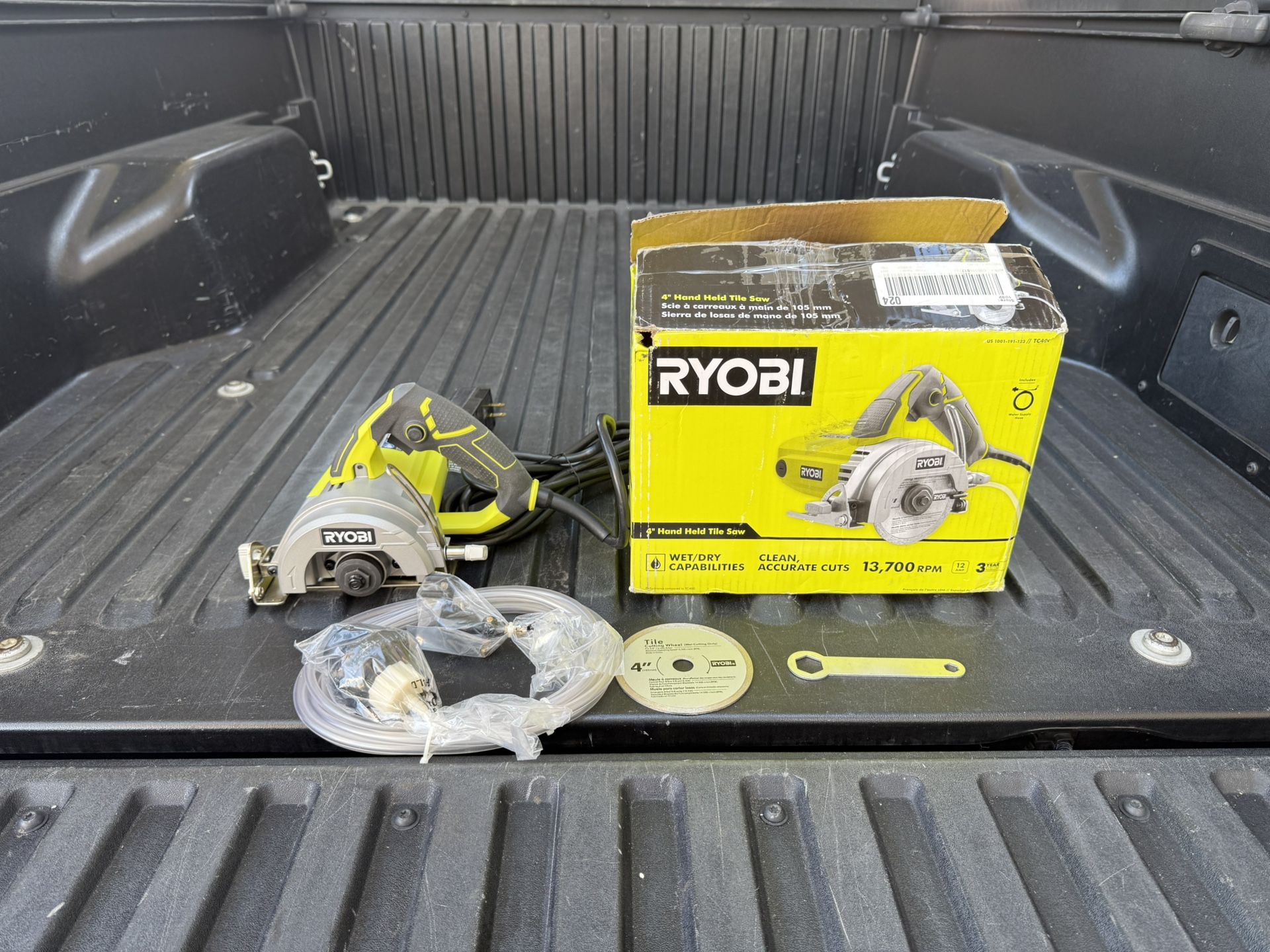 NEW RYOBI 12 -Amps 4 in. Blade Corded Wet Tile Saw for Sale in Bell ...