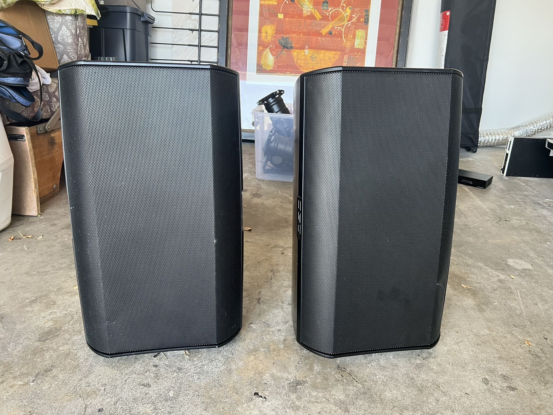 QSC AcousticDesign AD-S112sw 12-Inch Surface-Mount Subwoofer - Black ...