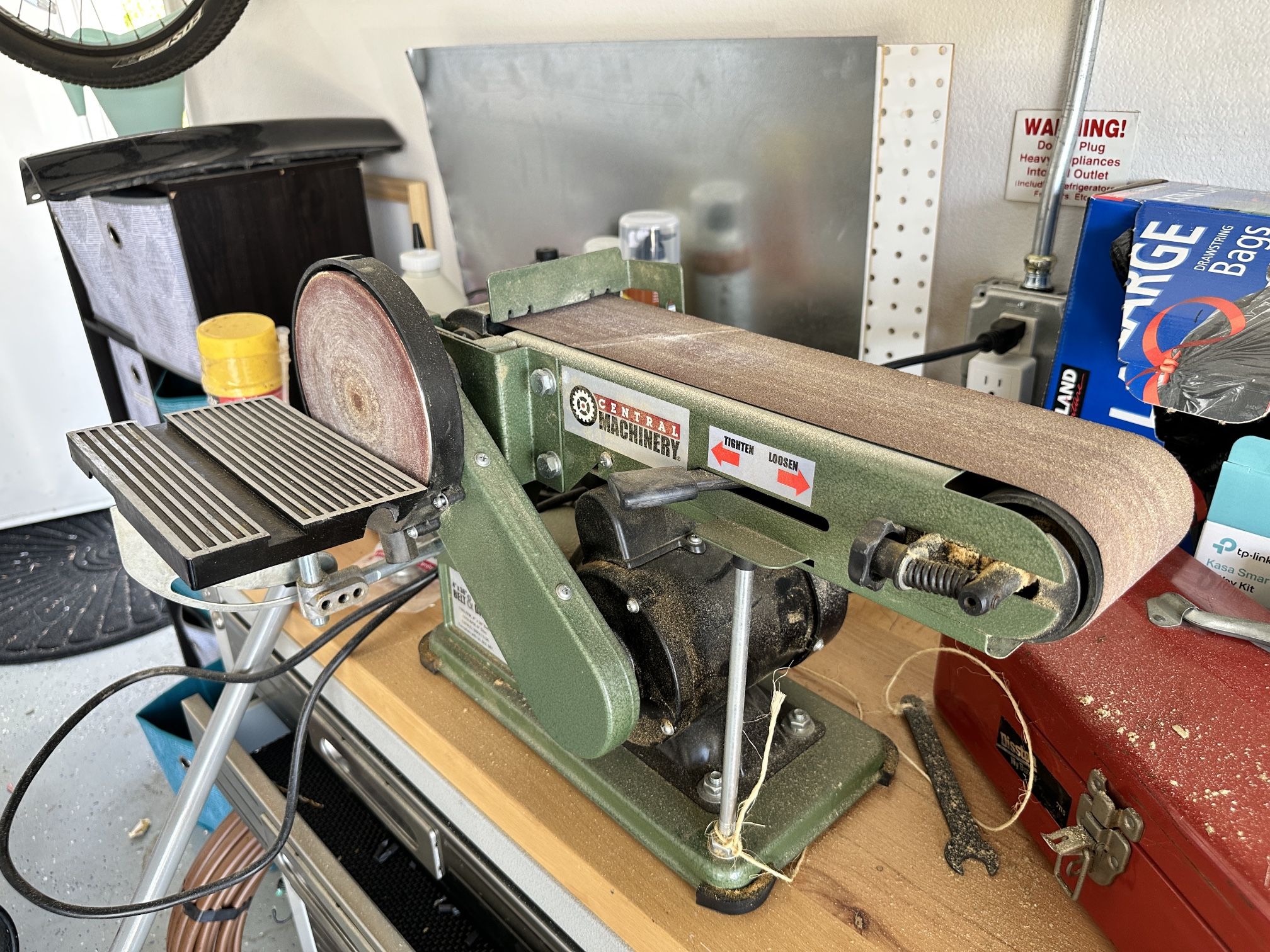 Central Machinery Belt and disc sander for Sale in Fontana, CA - OfferUp