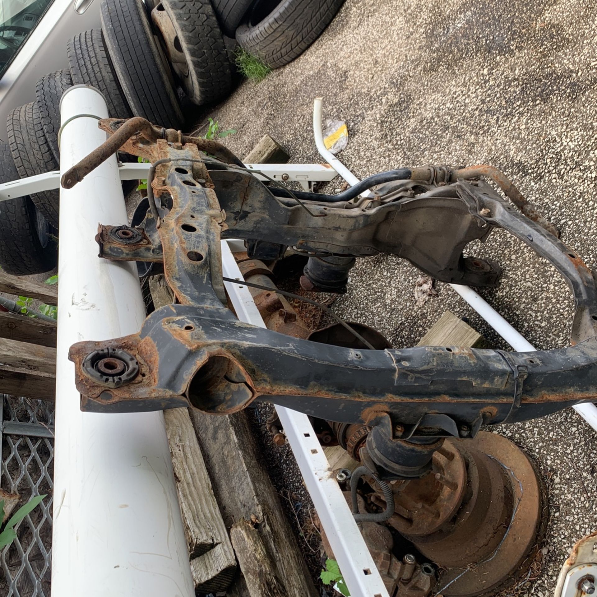 2000 Honda Accord FRAME / Engine Cradle for Sale in Garfield Heights ...