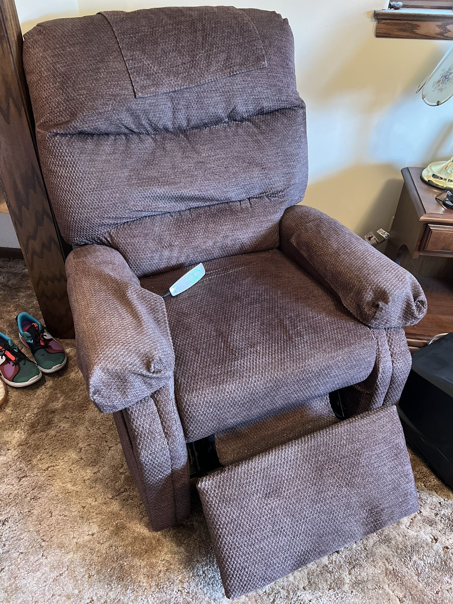 Pride Lift Chair for Sale in Joliet, IL - OfferUp