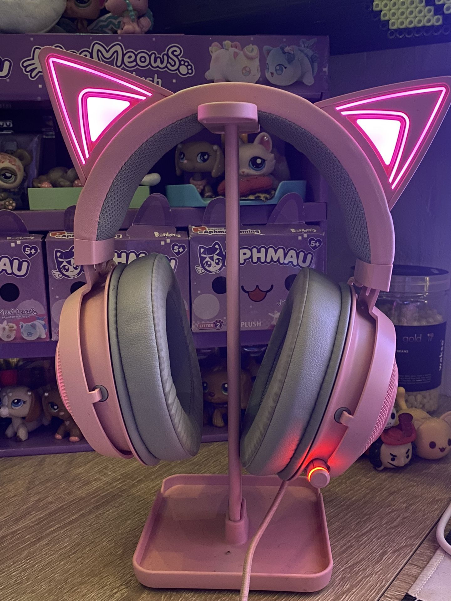 PINK RAZOR KRAKEN KITTY HEADSET for Sale in Natalia, TX - OfferUp