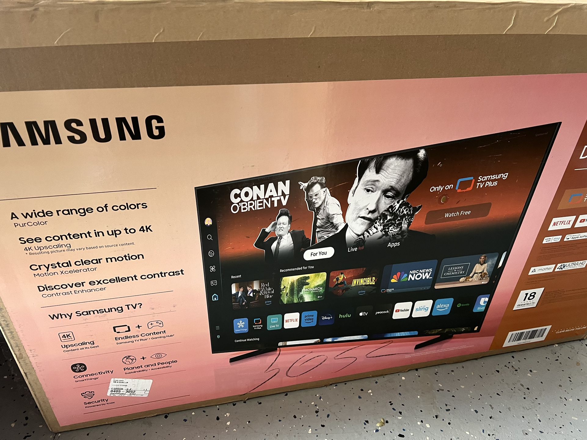43” Samsung Crystal UHD Smart TV DU6900F - Brand new In Box for Sale in ...