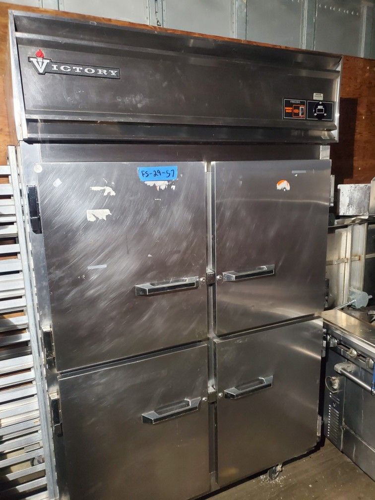 Victory 4 Door Rolling Freezer for Sale in La Grange Park, IL - OfferUp