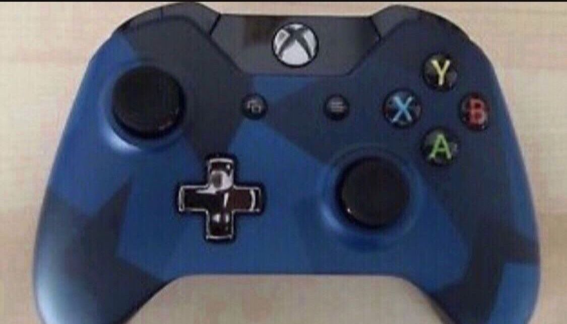 Xbox One Midnight Forces Controller