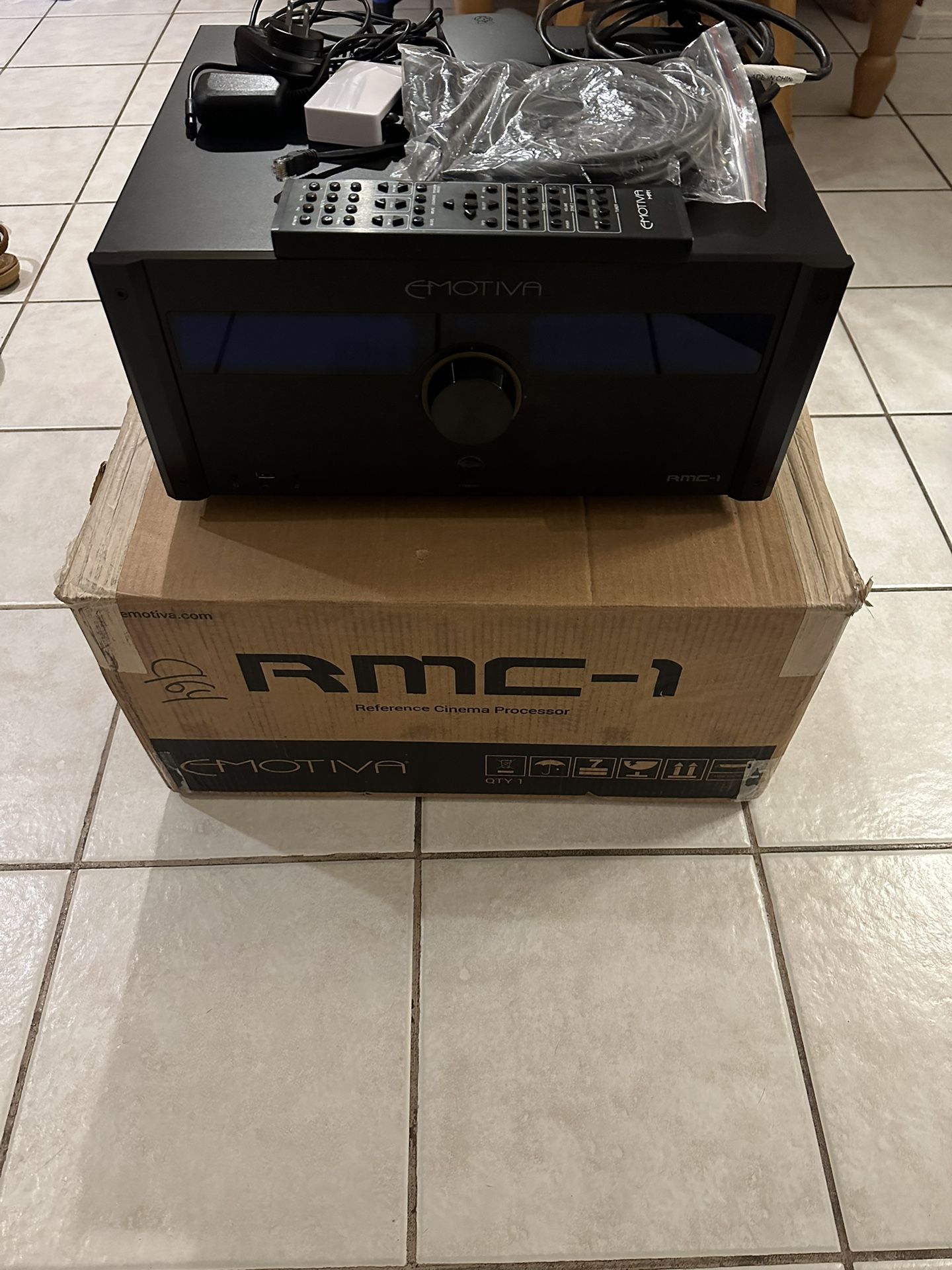 Emotiva Rmc-1 Processor for Sale in Gilbert, AZ - OfferUp