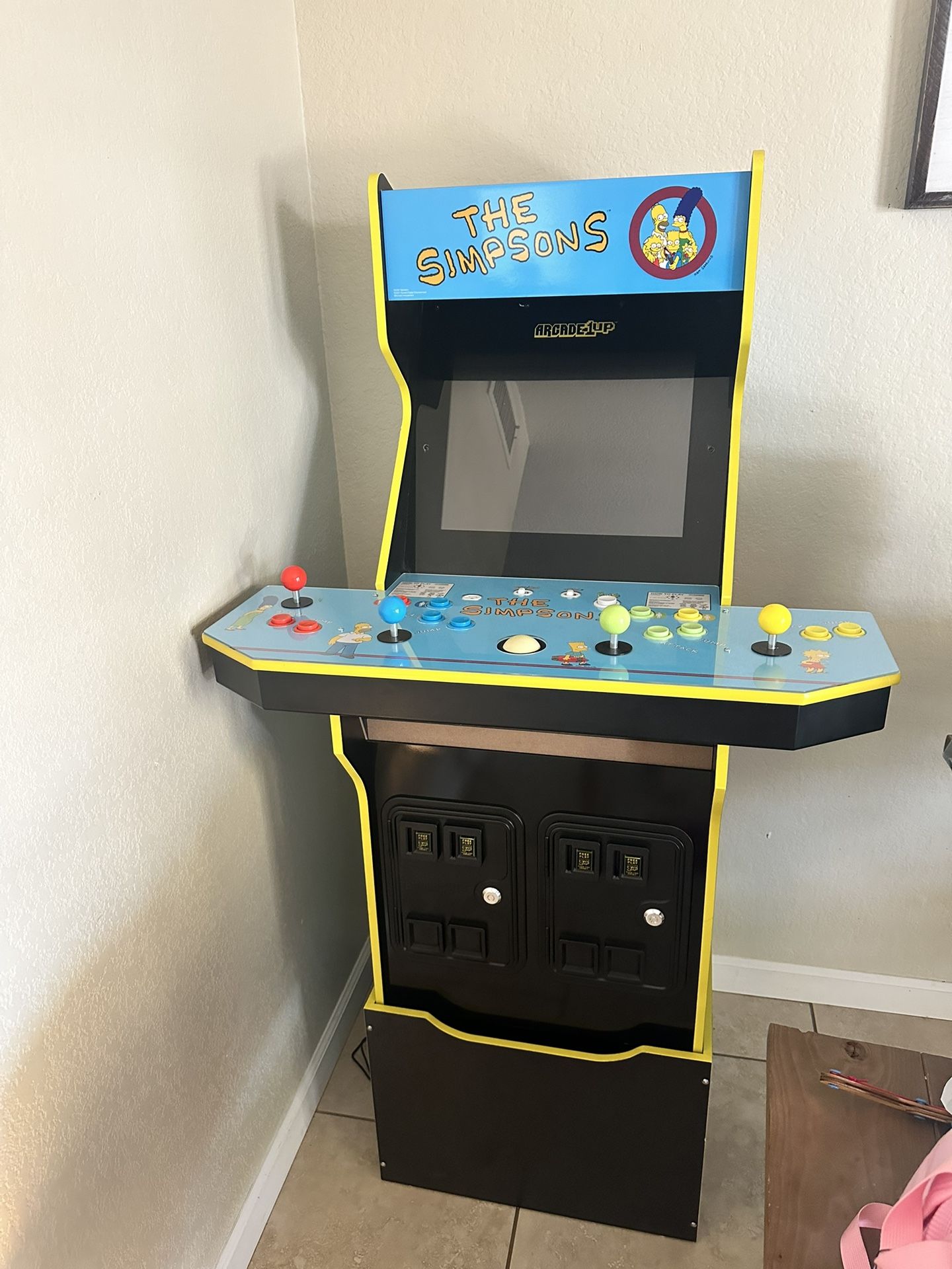 Simpsons Arcade Game for Sale in Glendale, AZ - OfferUp