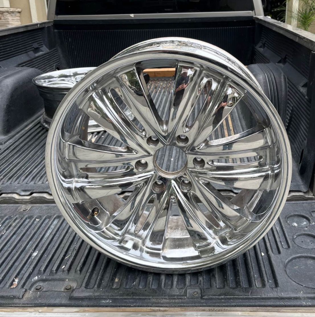 6 lug 20 in rims for Sale in San Bernardino, CA - OfferUp