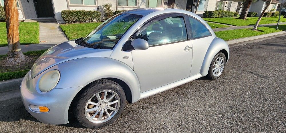 2002 Volkswagen Beetle for Sale in Garden Grove, CA - OfferUp
