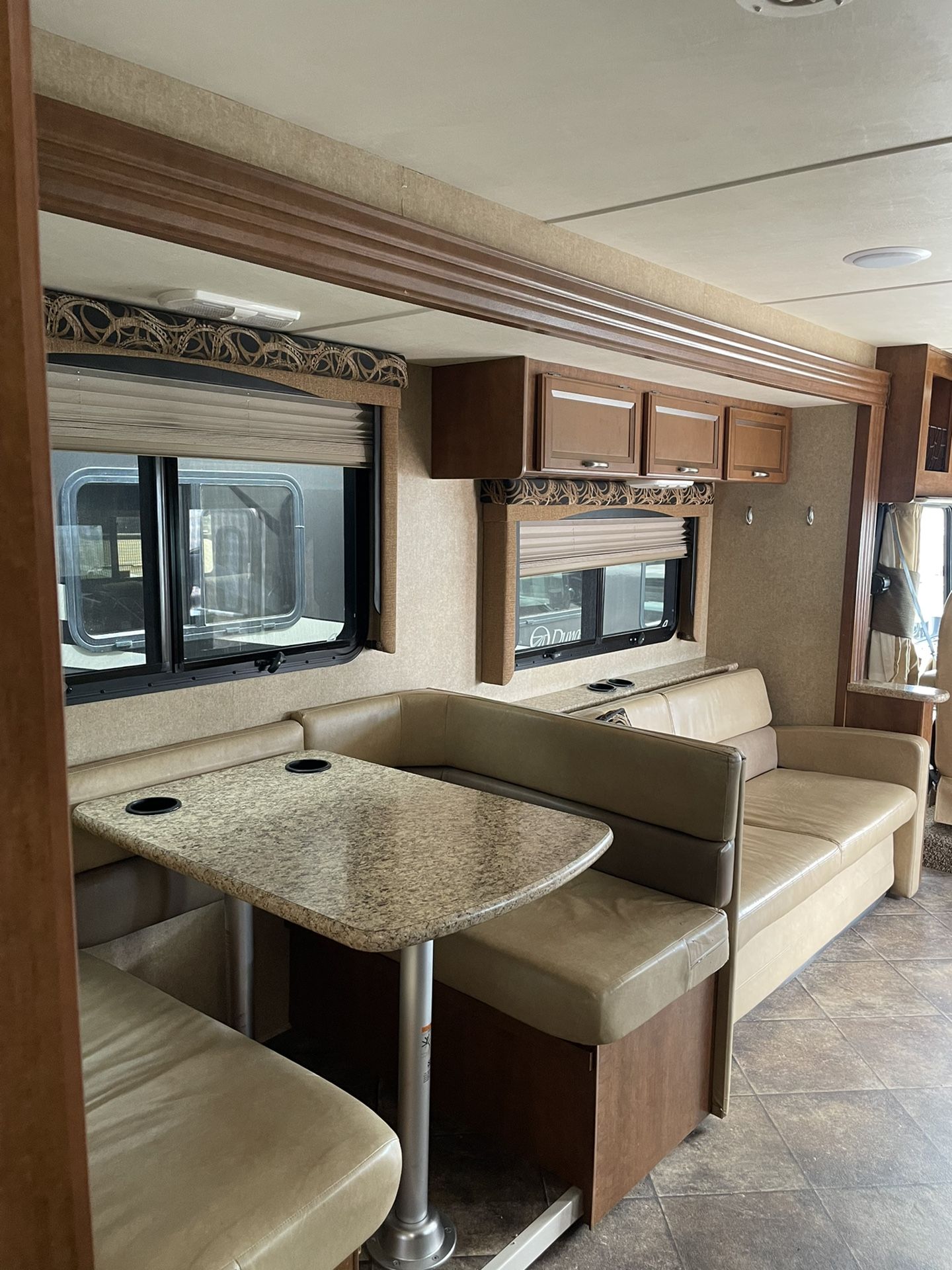 2015 Thor Ace 29 foot motorhome RV class A for Sale in Mesa, AZ - OfferUp