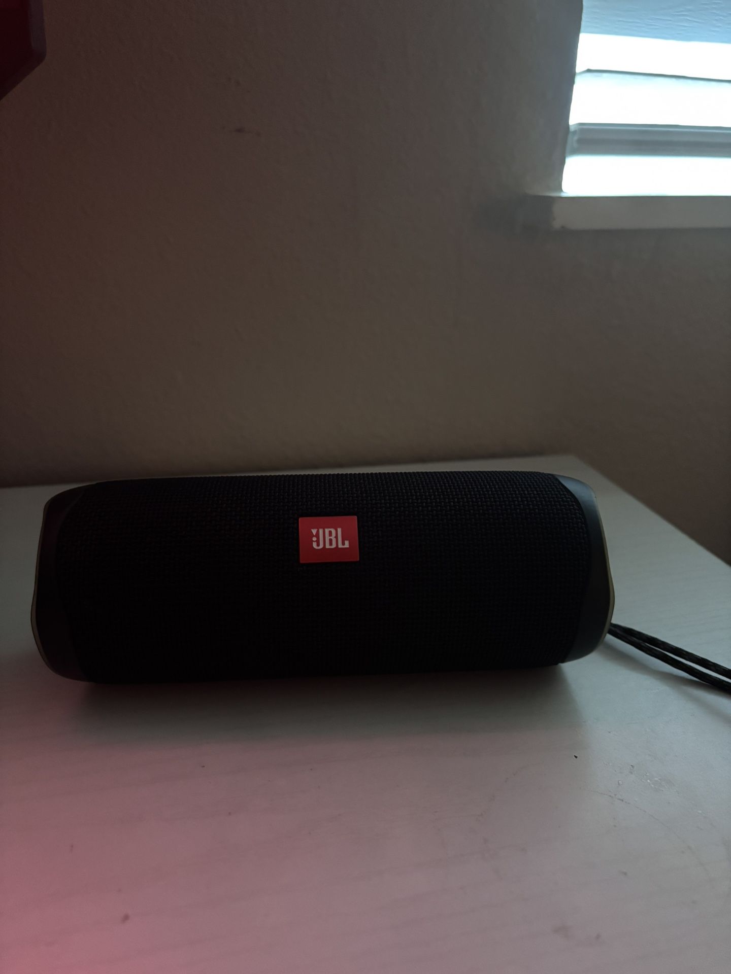 Jbl Flip 5 Bass Boosted for Sale in El Paso, TX - OfferUp