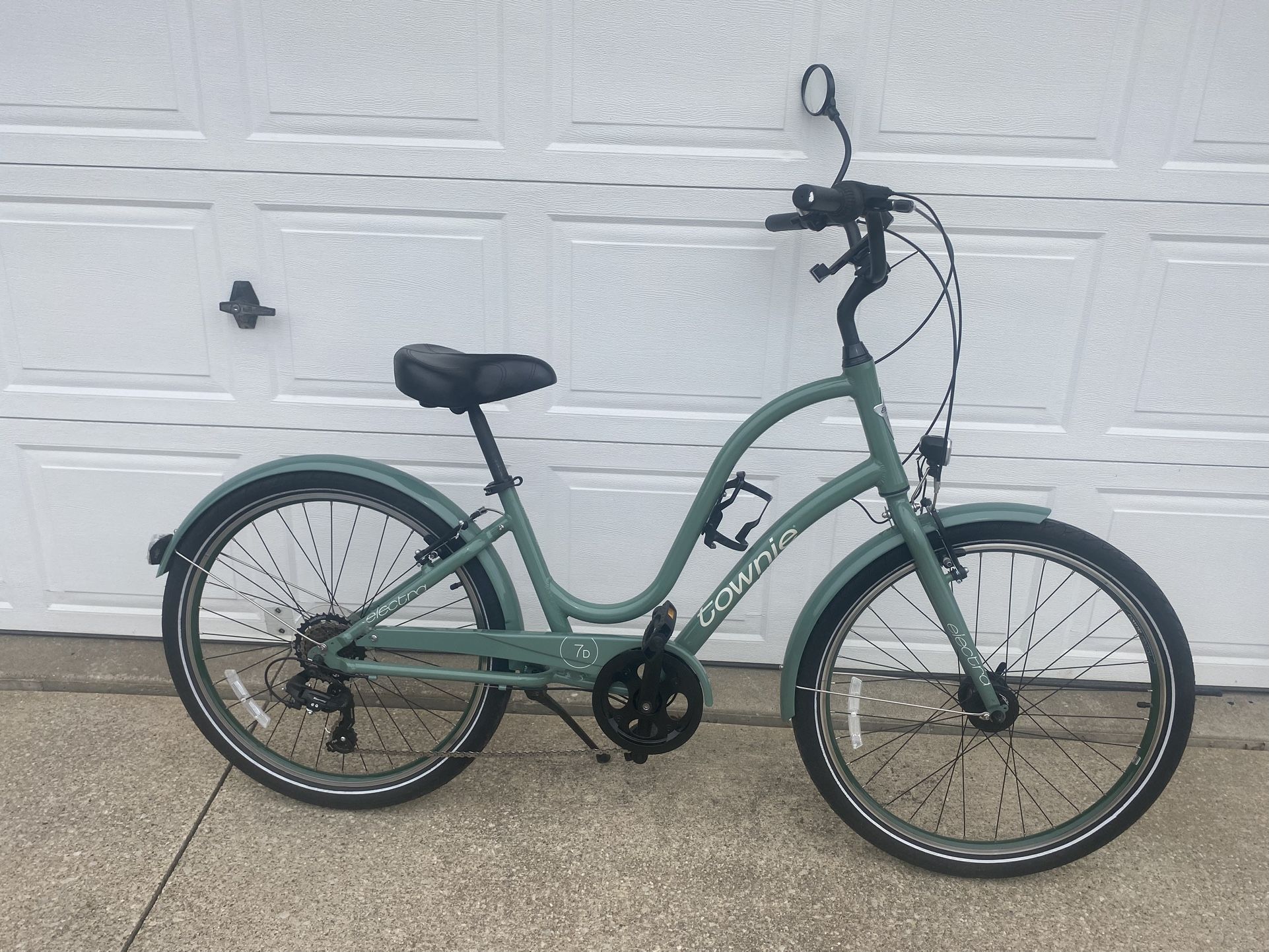 Loaded Townie 7D-Just Serviced for Sale in Twinsburg, OH - OfferUp