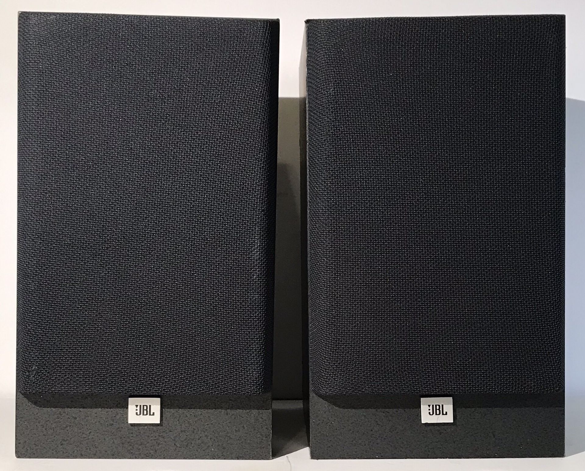 JBL G100 2-Way Studio Bookshelf Speaker System Pair for Sale in ...
